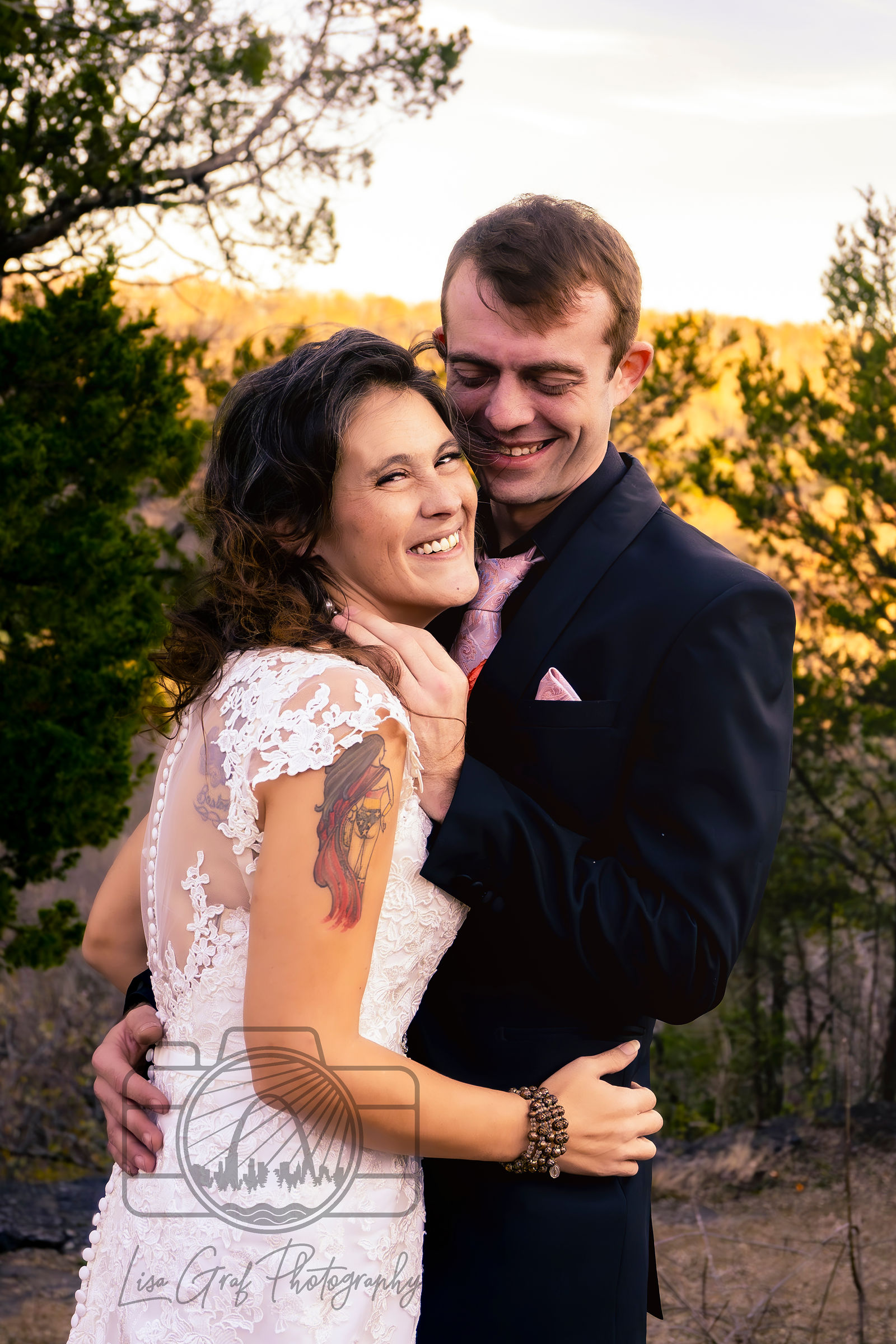 Sarah & Ray by Lisa Graf Photography