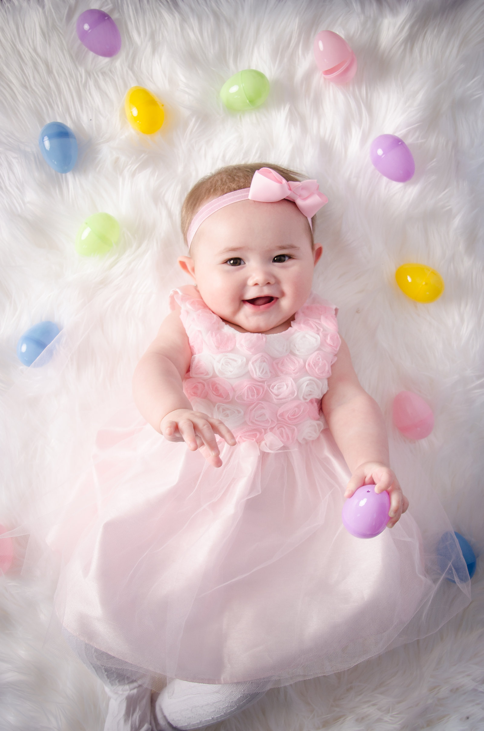 Tabitha Kendall Easter Mini by B. Wise Photography