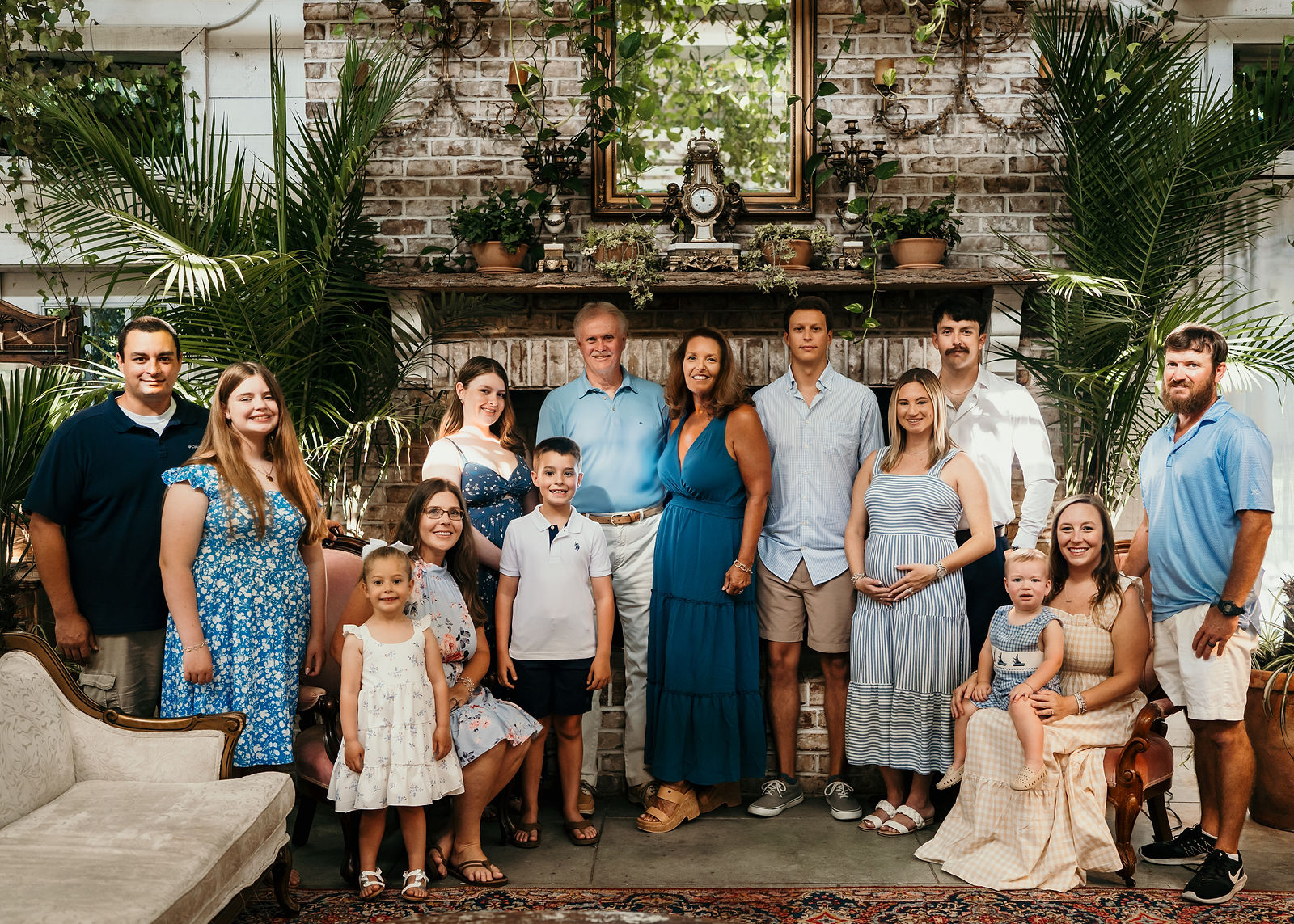 Destiny Extended Family Session by Bailey Young Photography