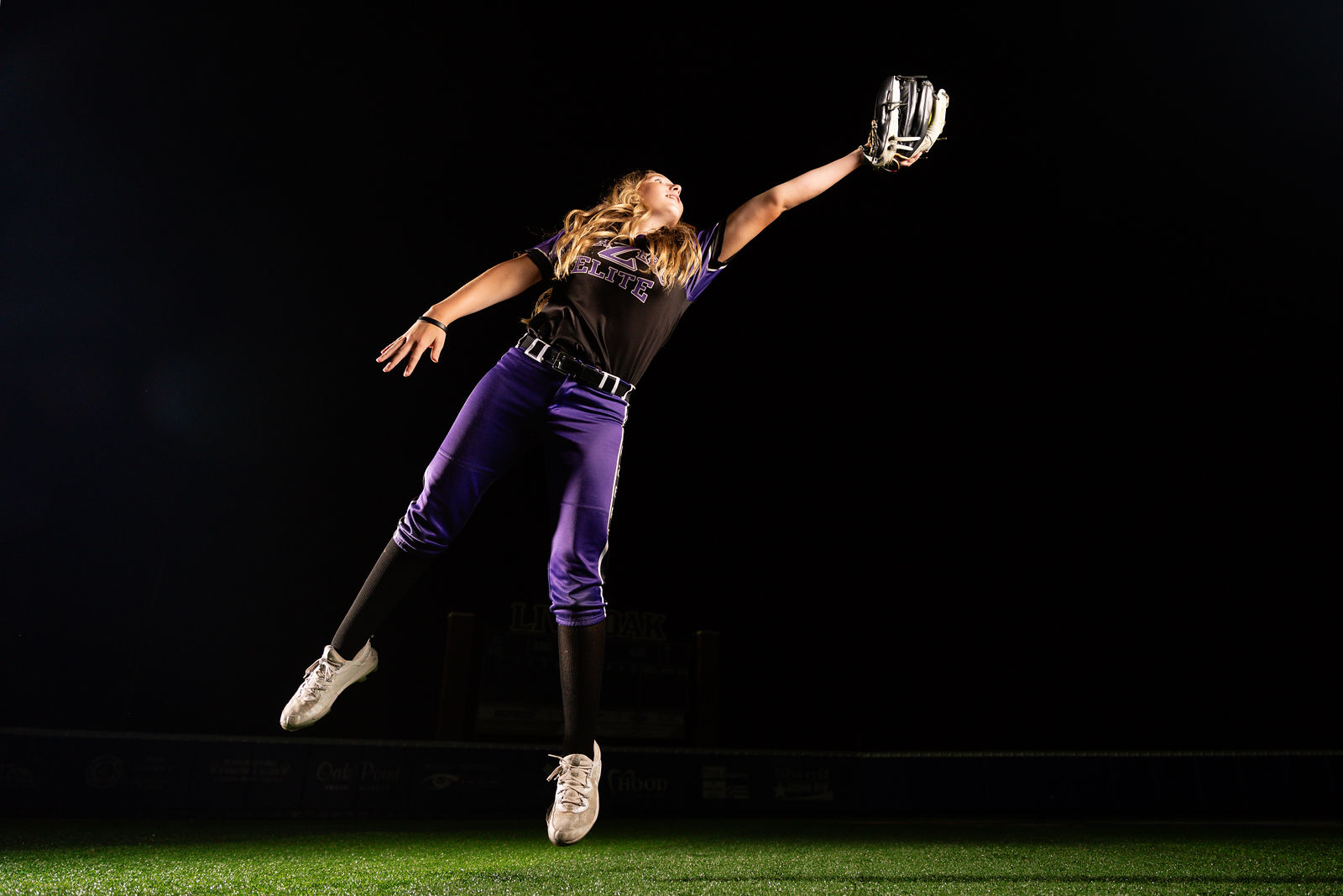 Jessica Magee by Glenn Eymard Photography