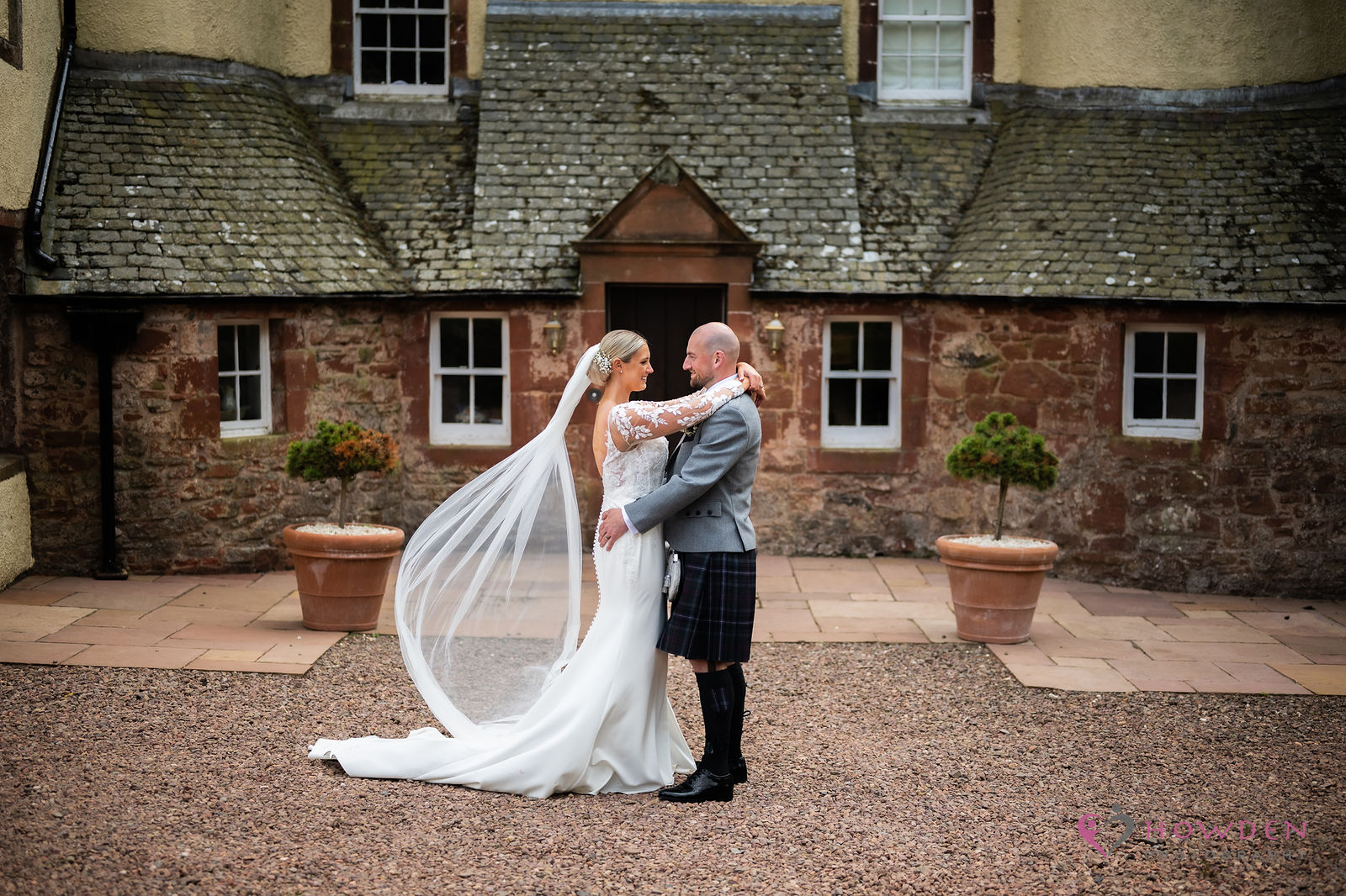 Chloe & Josh - Wedderlie House by Howden Photography