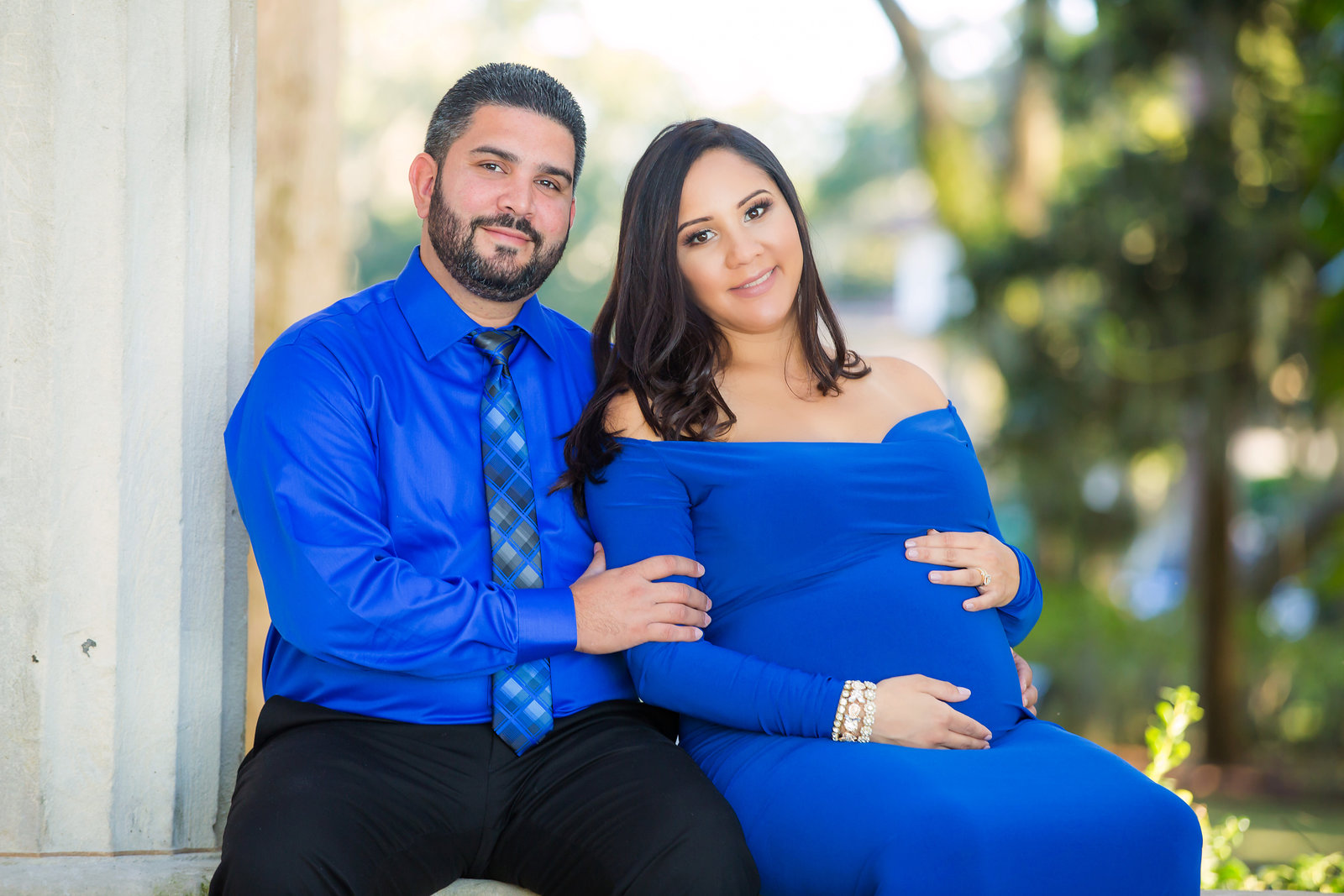 Grace and Randy's Maternity Session by Daylin Lavoy Photography