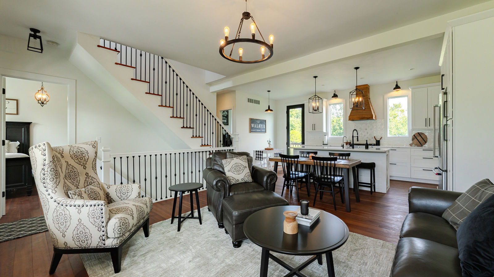 2217 Noble by Canopy Creative Professionals