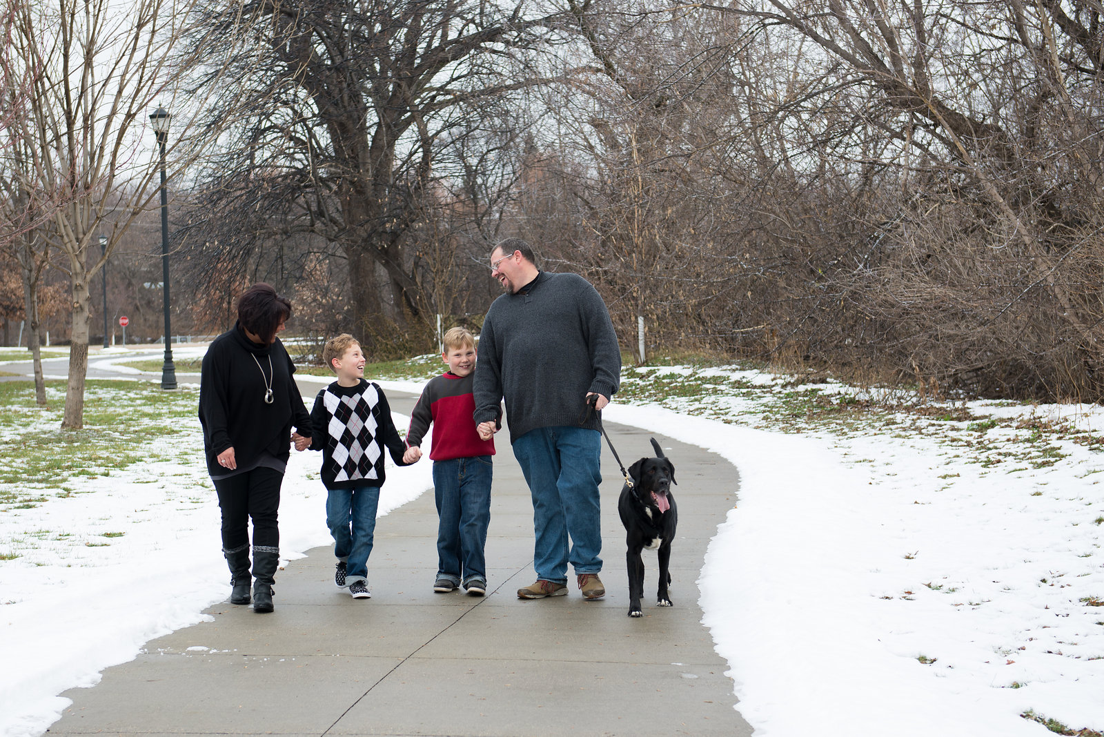 Moen Family Session by Ten Little Chickens Photography