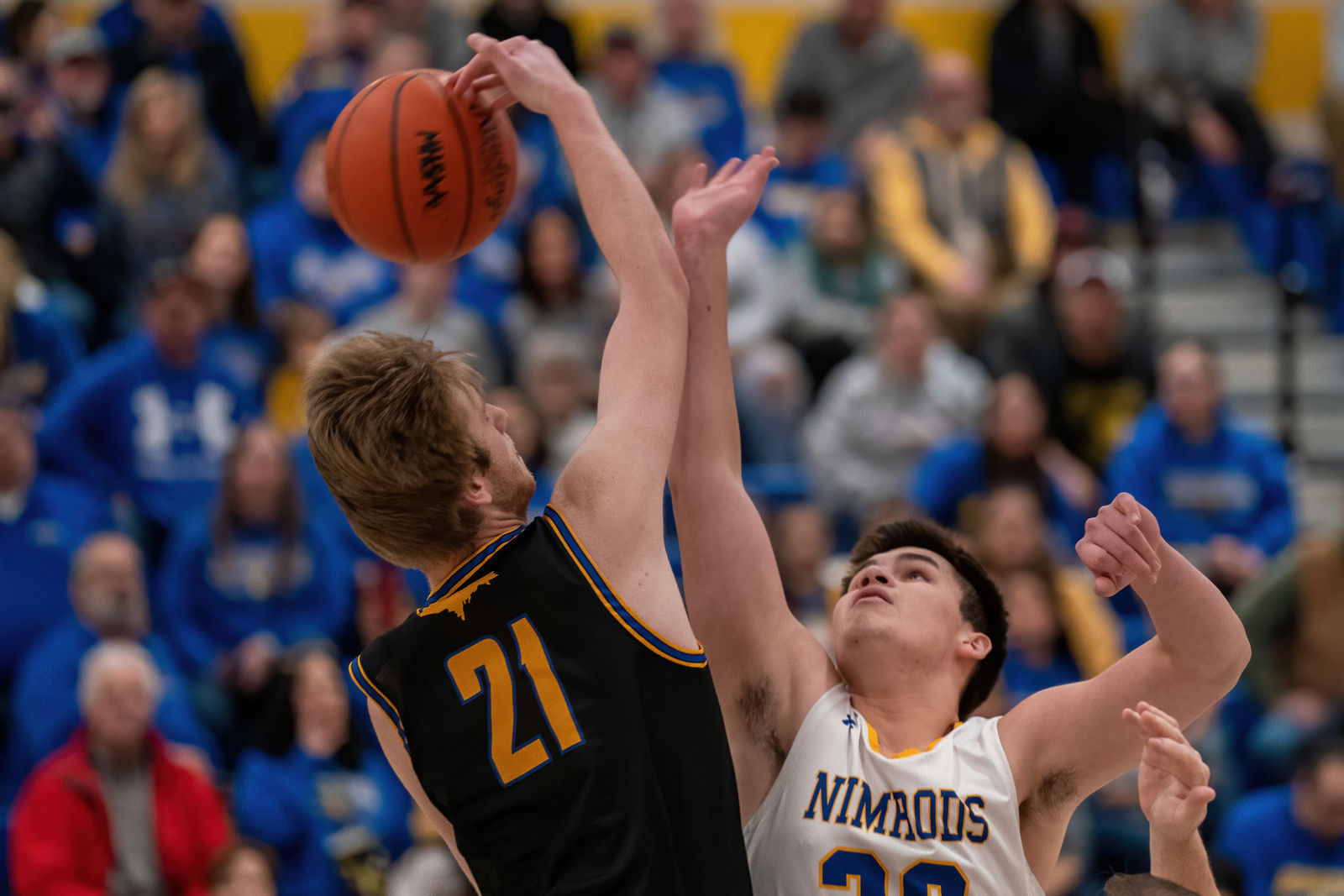 Boys Stephenson Eagles VS Watersmeet Nimrods Semi-Regional Basketball ...