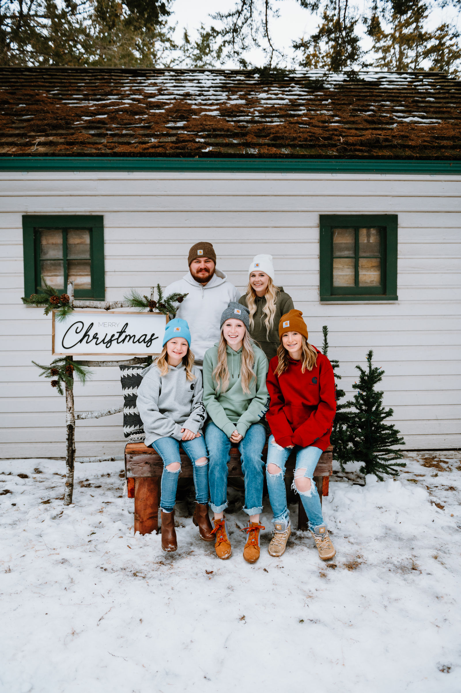 Jaeger Family Christmas by Branded J Images