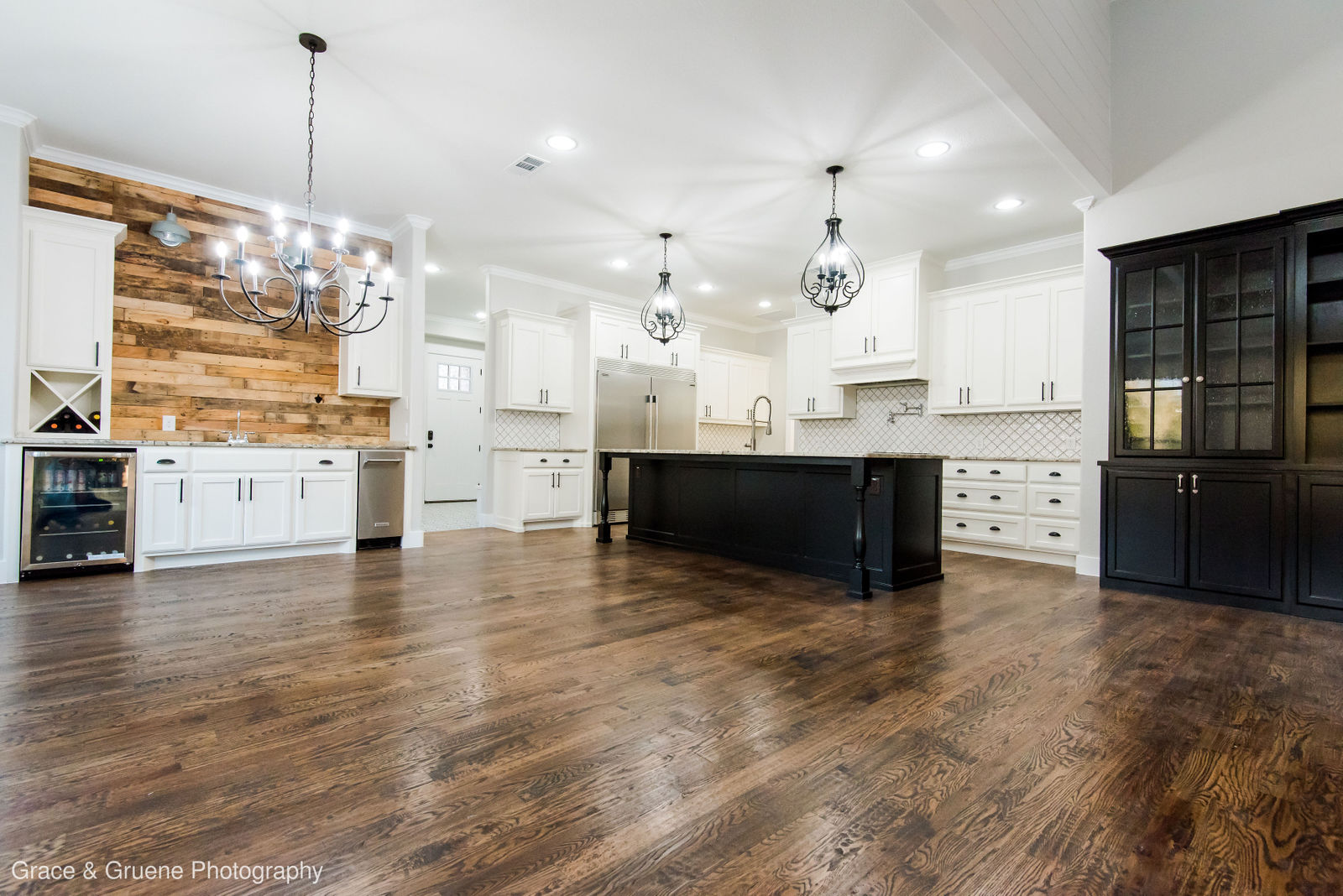 Triple M Construction VIIII by Grace & Gruene Photography