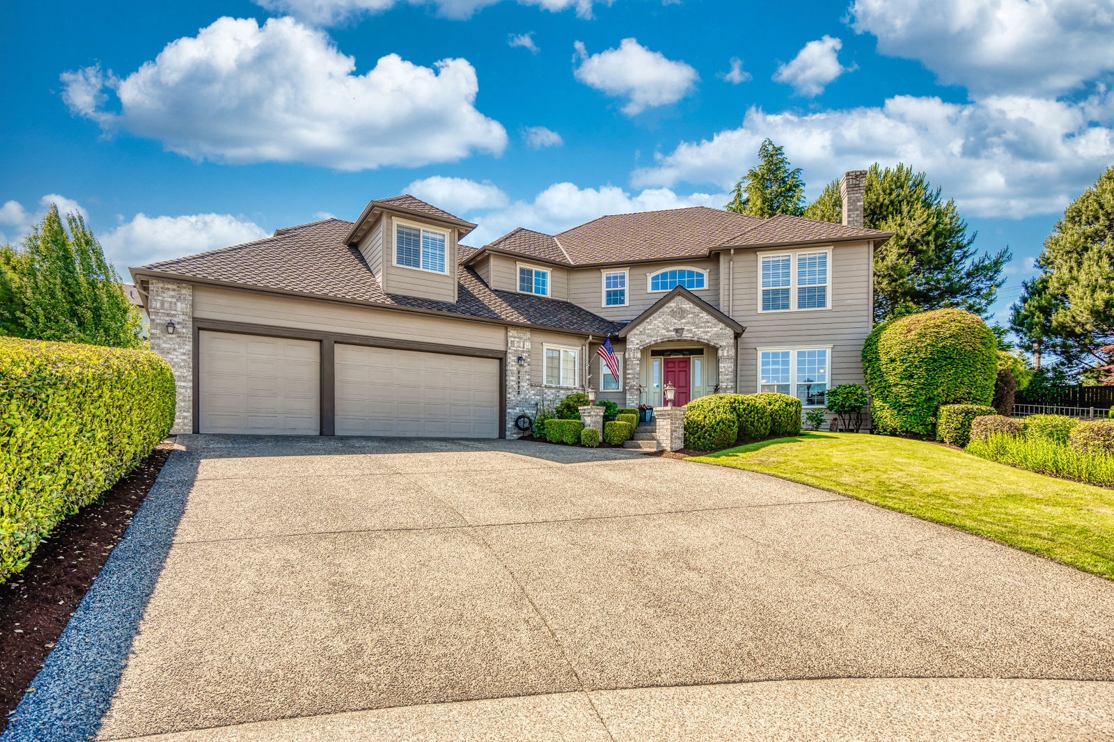 Elemar Ct by Monroe Photography