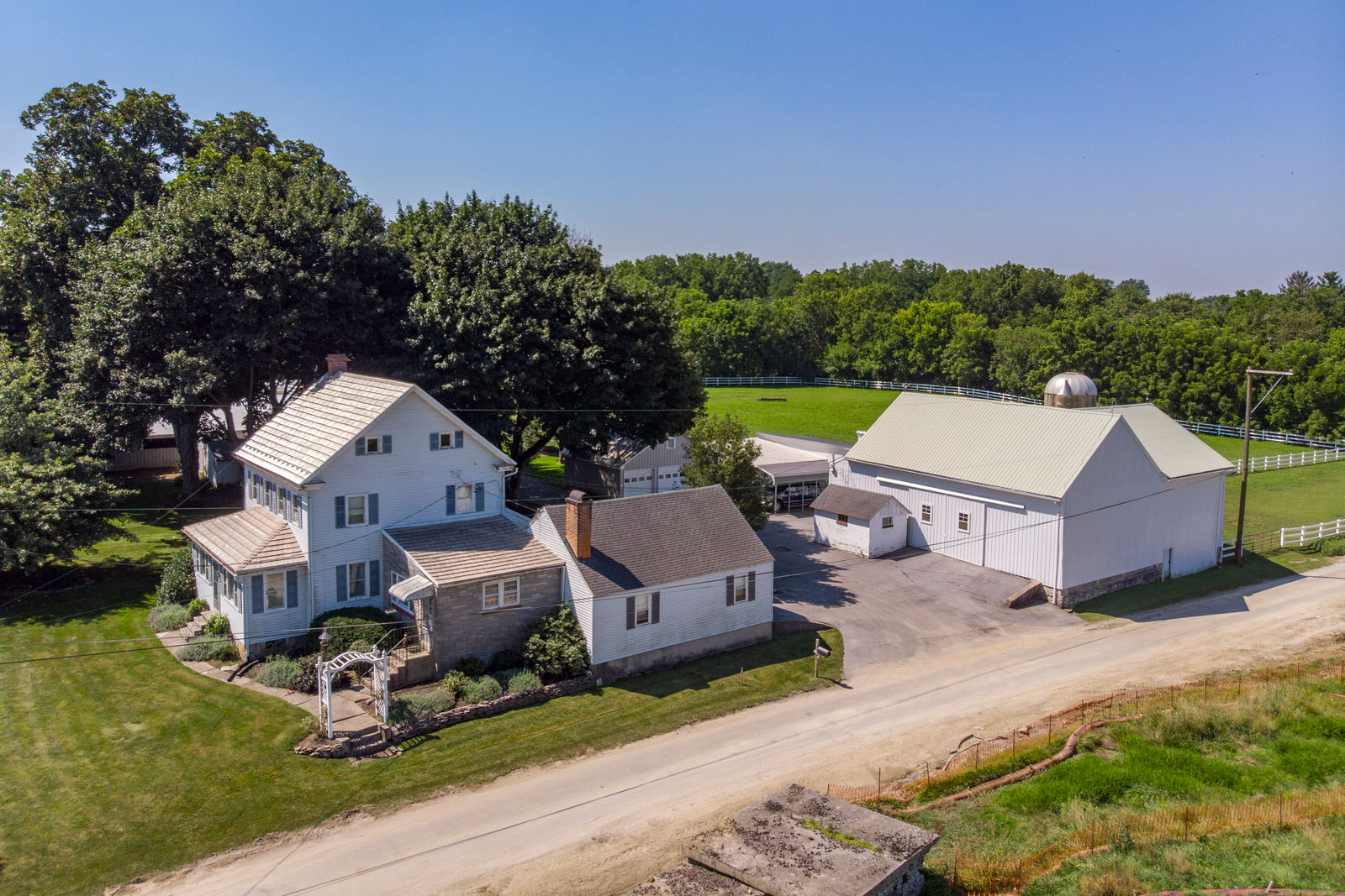 35 Prospect Road, Strasburg by Kline, Kreider & Good Auctioneers