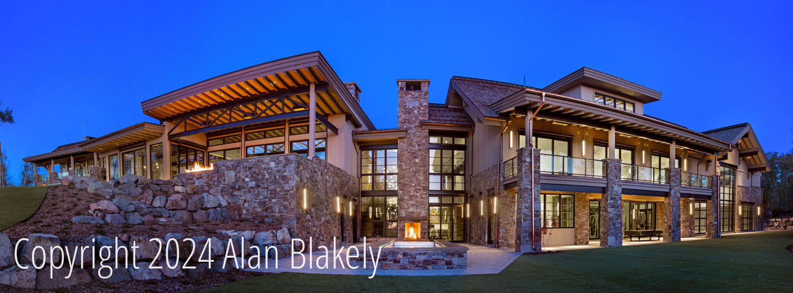 Wolf Creek Ranch Summer Home - Kamas, Utah by Alan Blakely ...