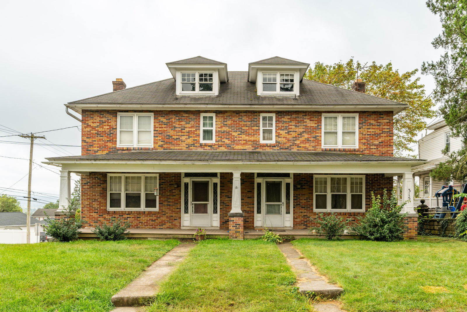 315 & 317 E. Main Street, Terre Hill by Kline, Kreider & Good Auctioneers