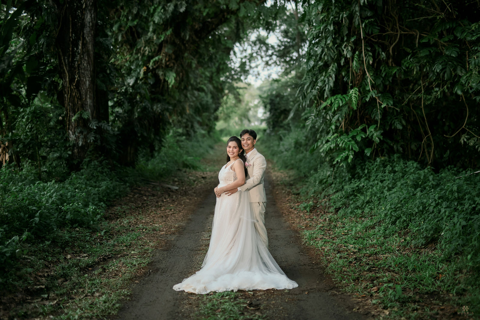 NATIVIDAD & POSTRANO by Hugbig Photography