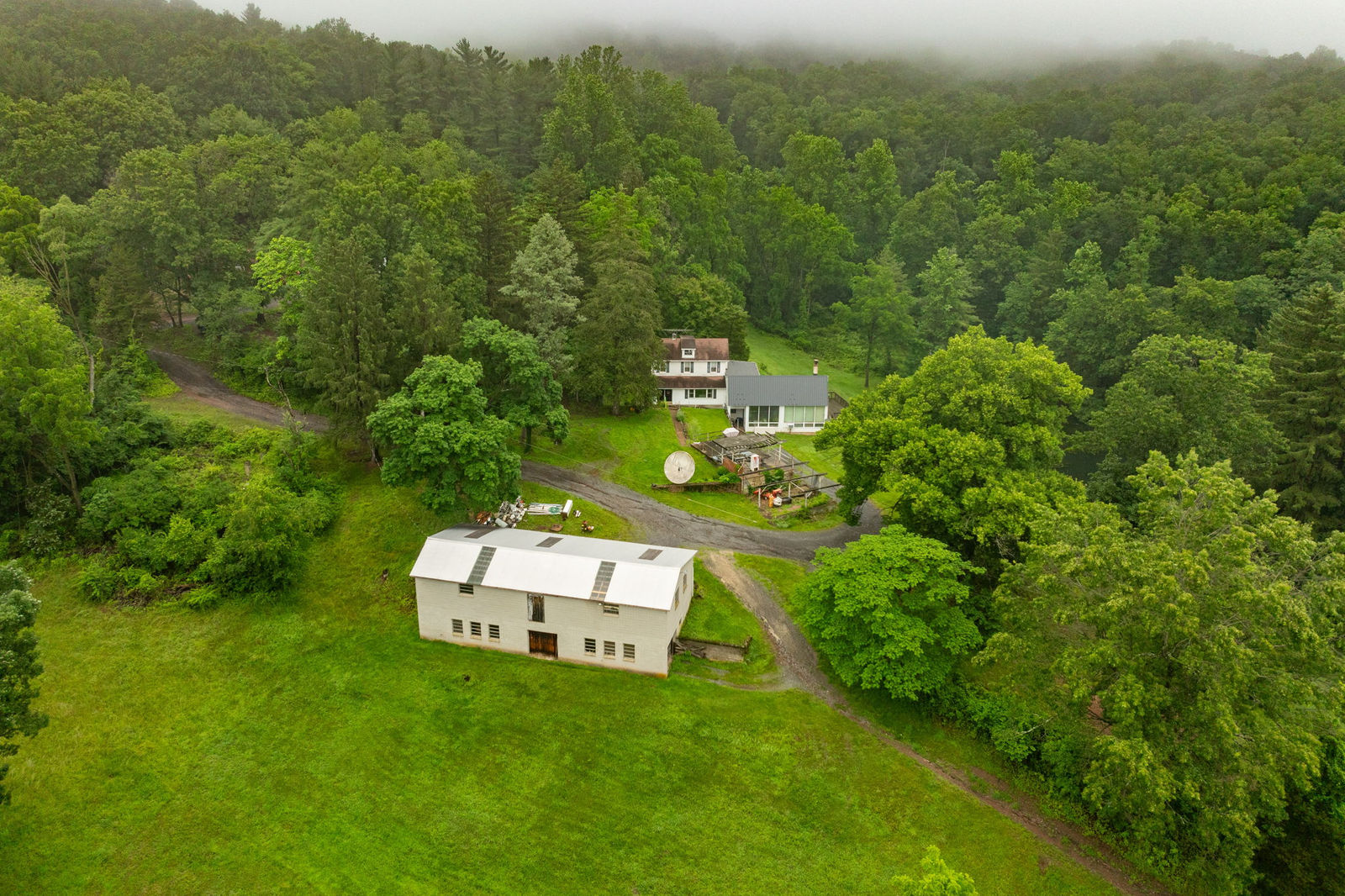 124 Takacs Lane, Mohnton by Kline, Kreider & Good Auctioneers