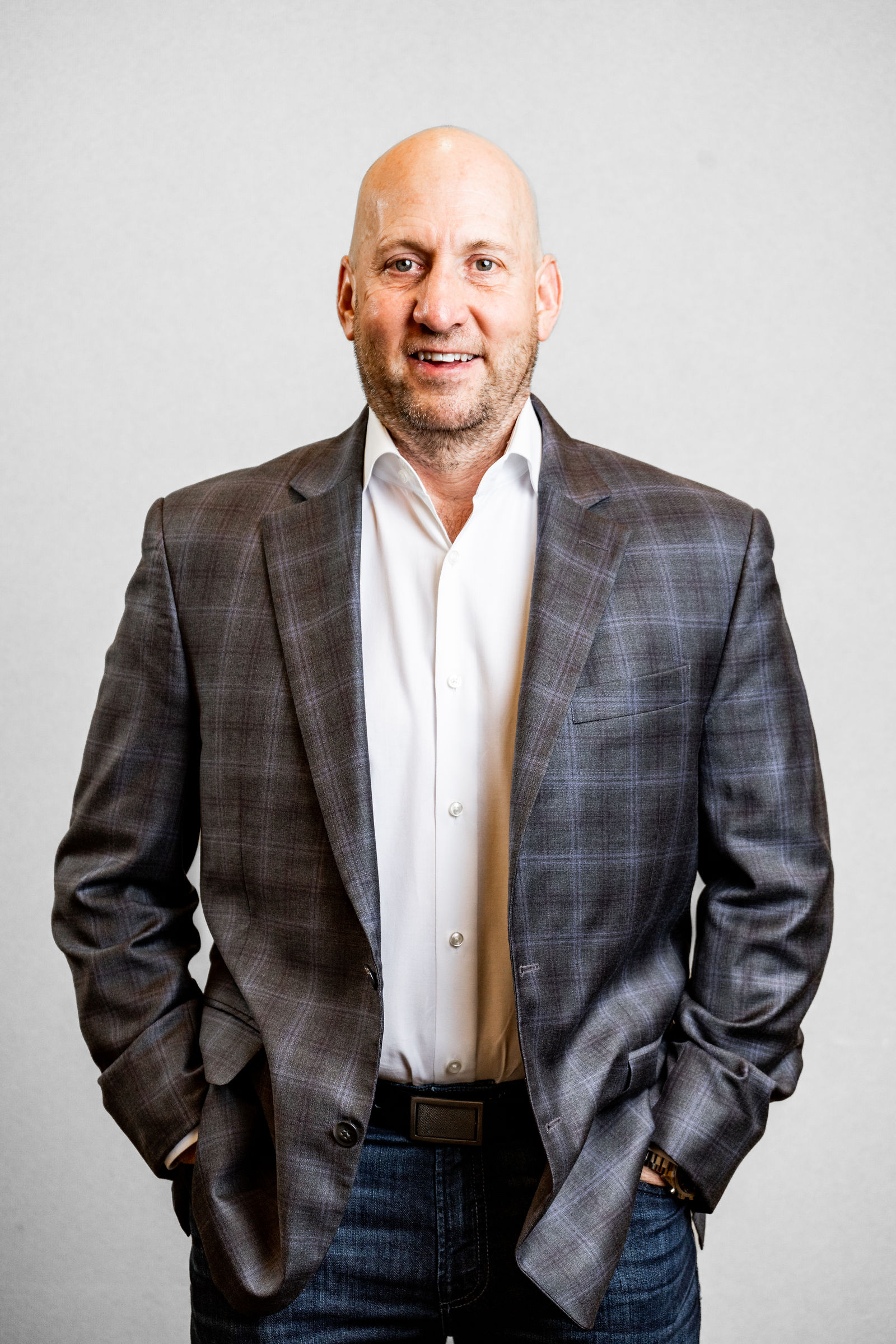 Guidepoint Headshots by DreamCrew Productions