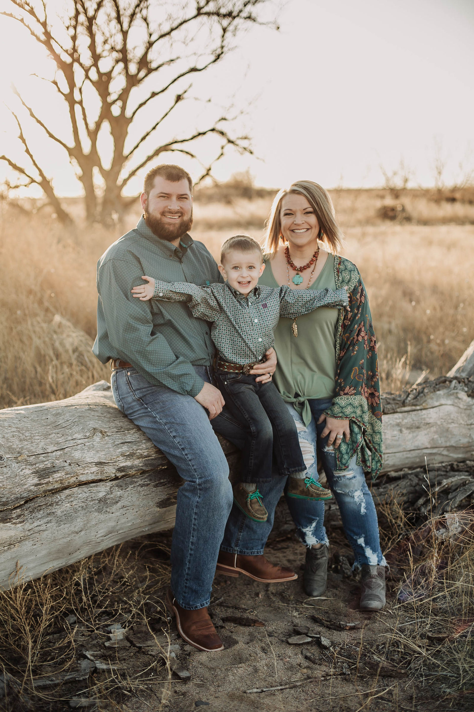 Sharp family by Aaron Novack Photography