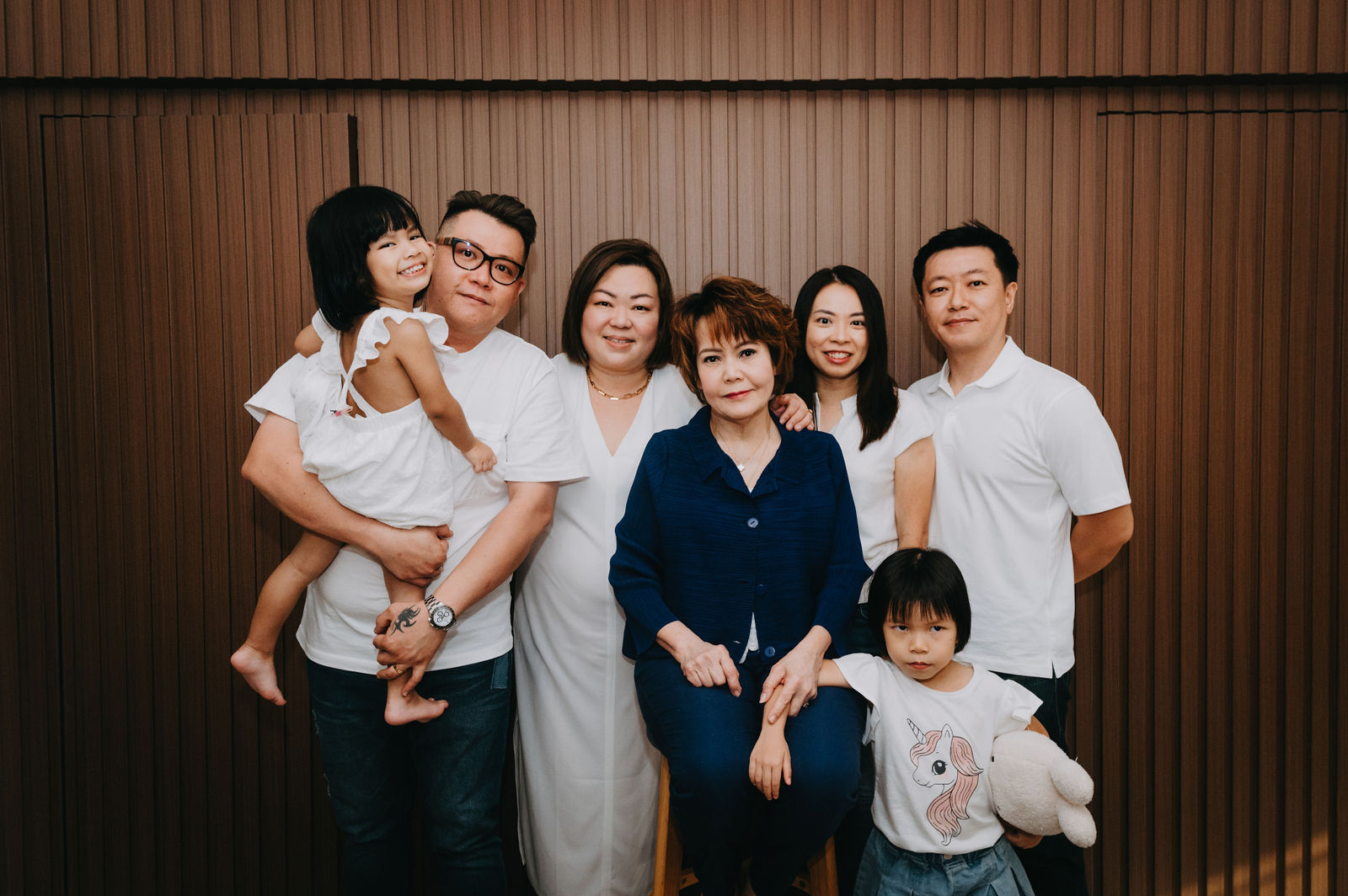 Sui Lin's Family by Happyphotopeople