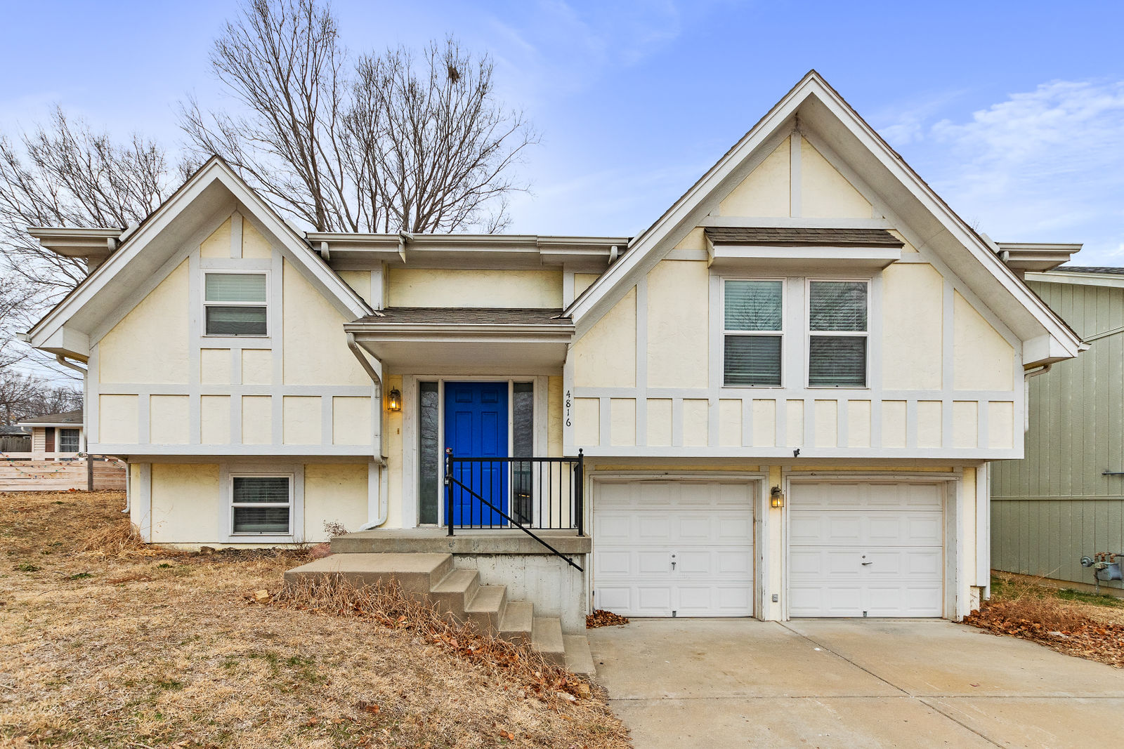 4816 NE 47th St by KC Home Photography