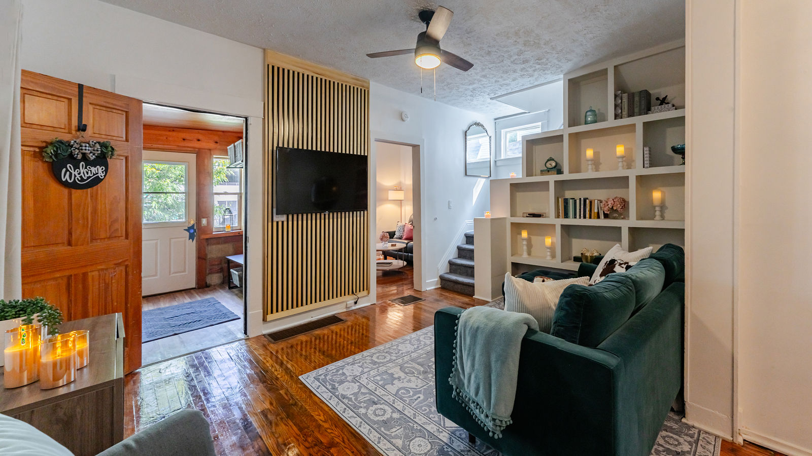 1109 Eureka by Canopy Creative Professionals