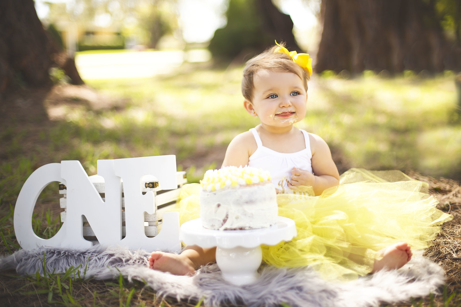 Nicole's First Birthday Sesh by Jesenia Betancourt Photography