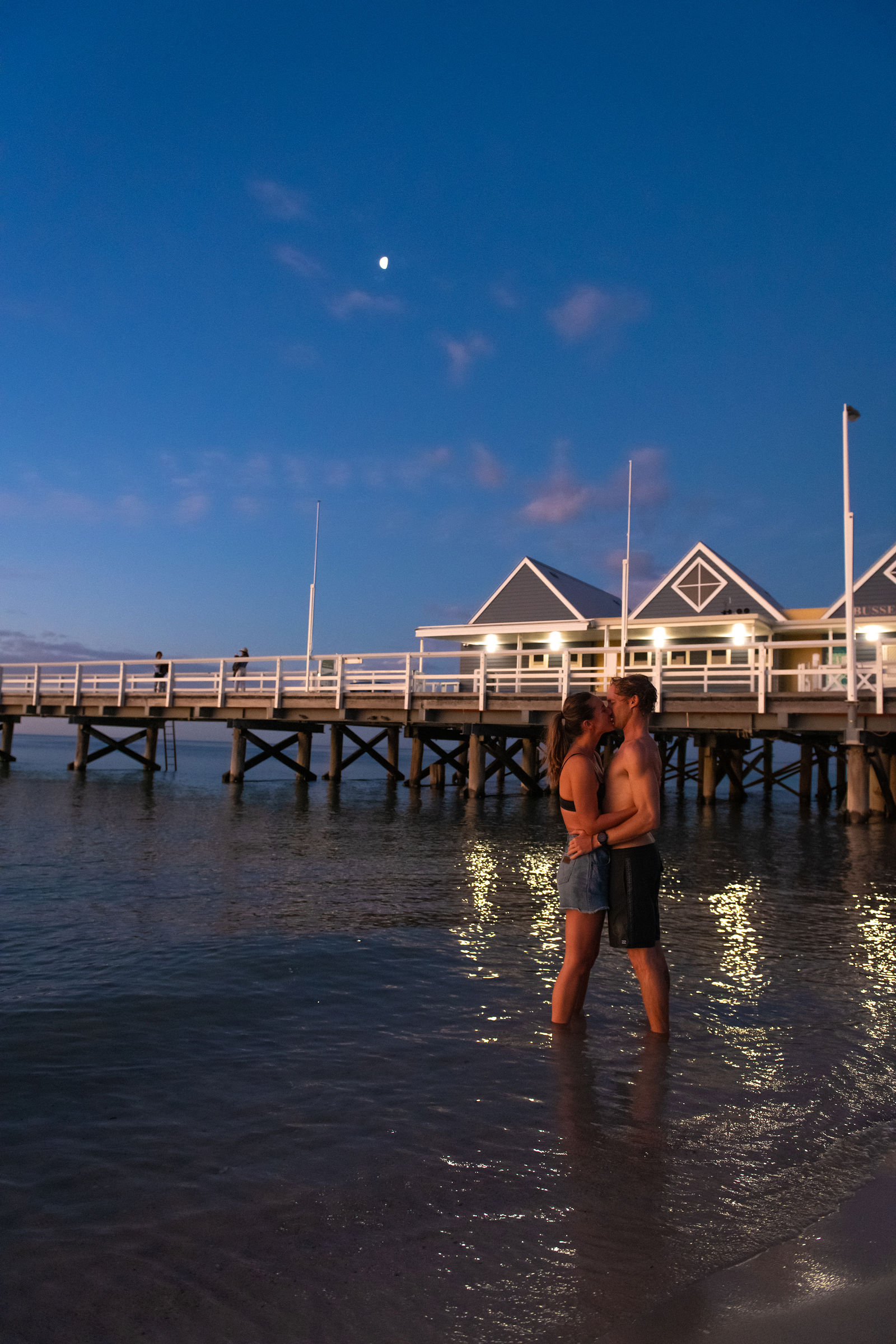 Jack & Jem x Sunset portraits by Lauren Trickett Photography / Hardware ...