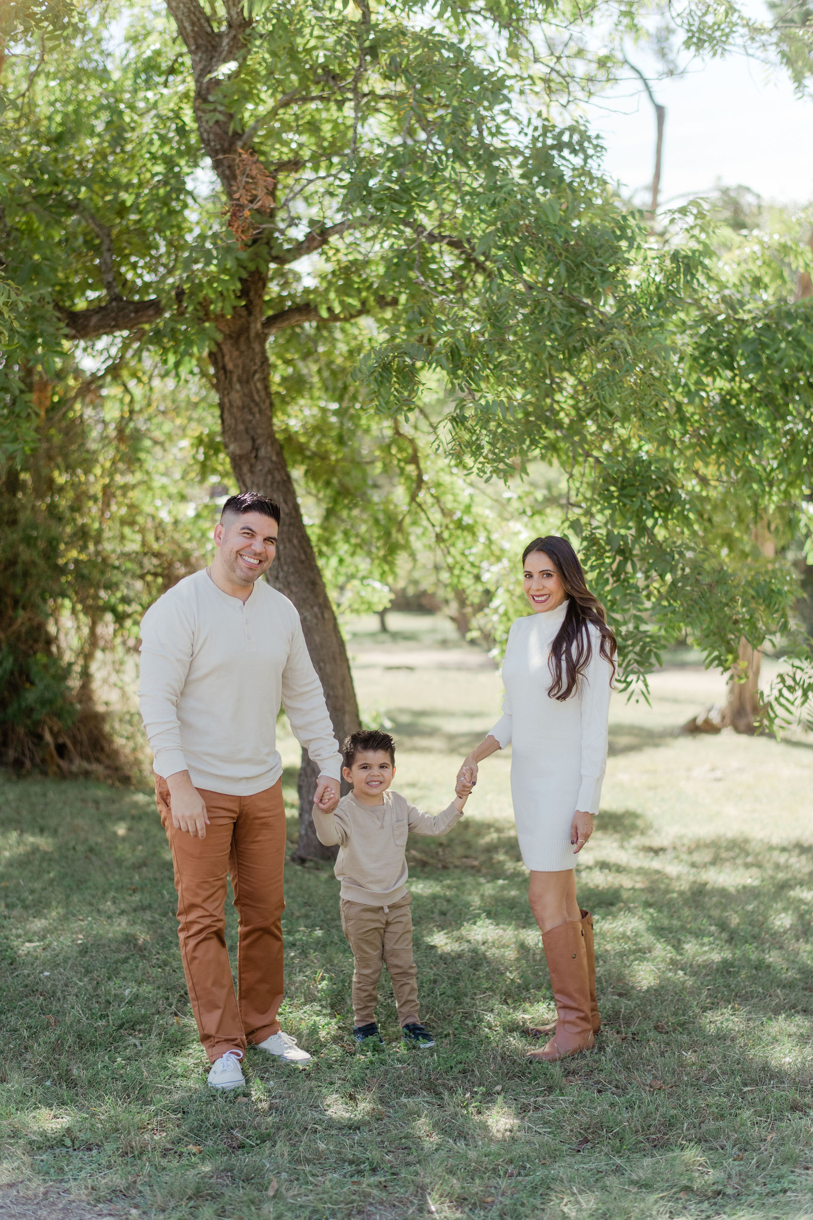 Stover Family - Fall Mini Session 2023 - Austin, Texas by April Mae ...