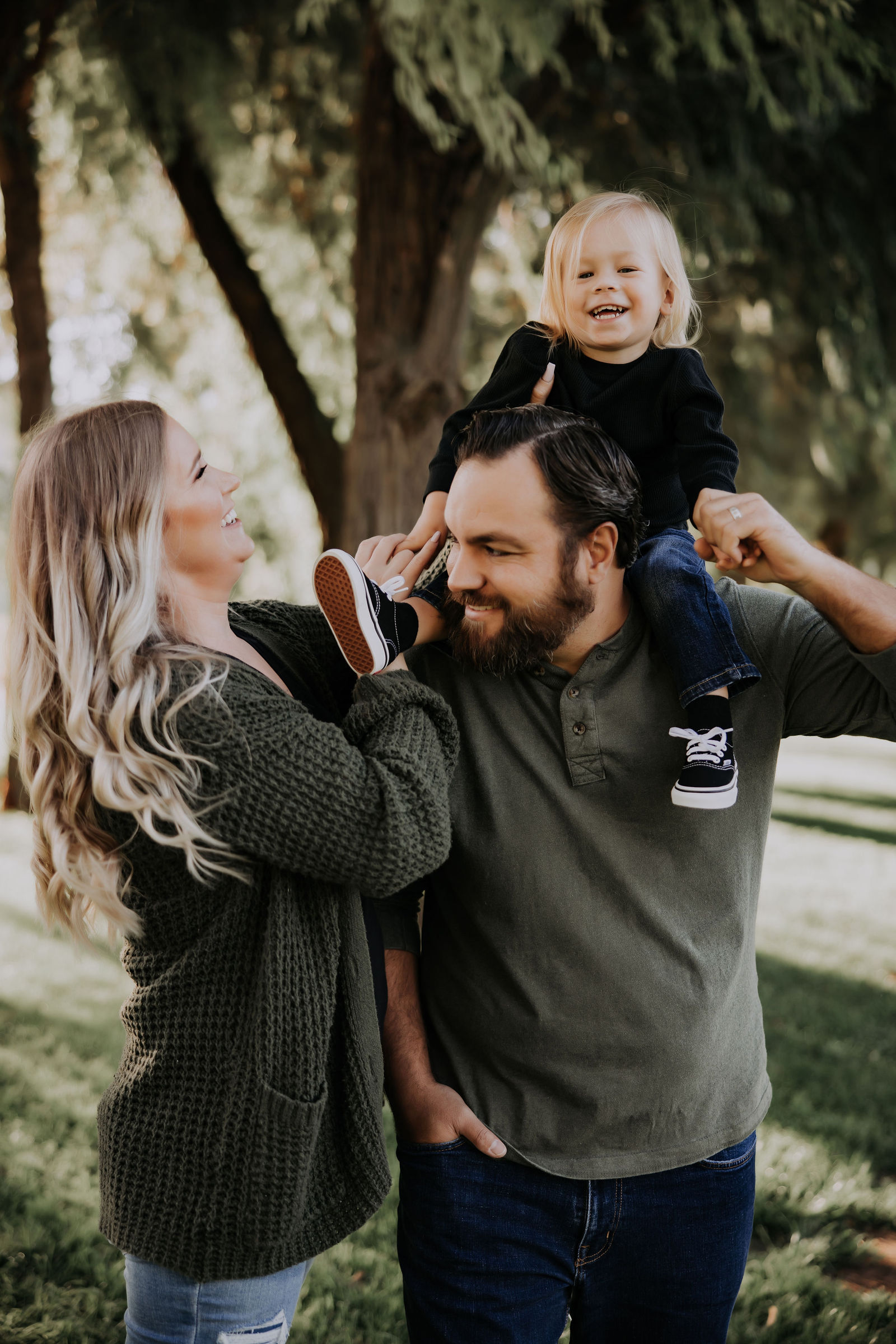 Camden family 2023 by Ashleigh Long Photography