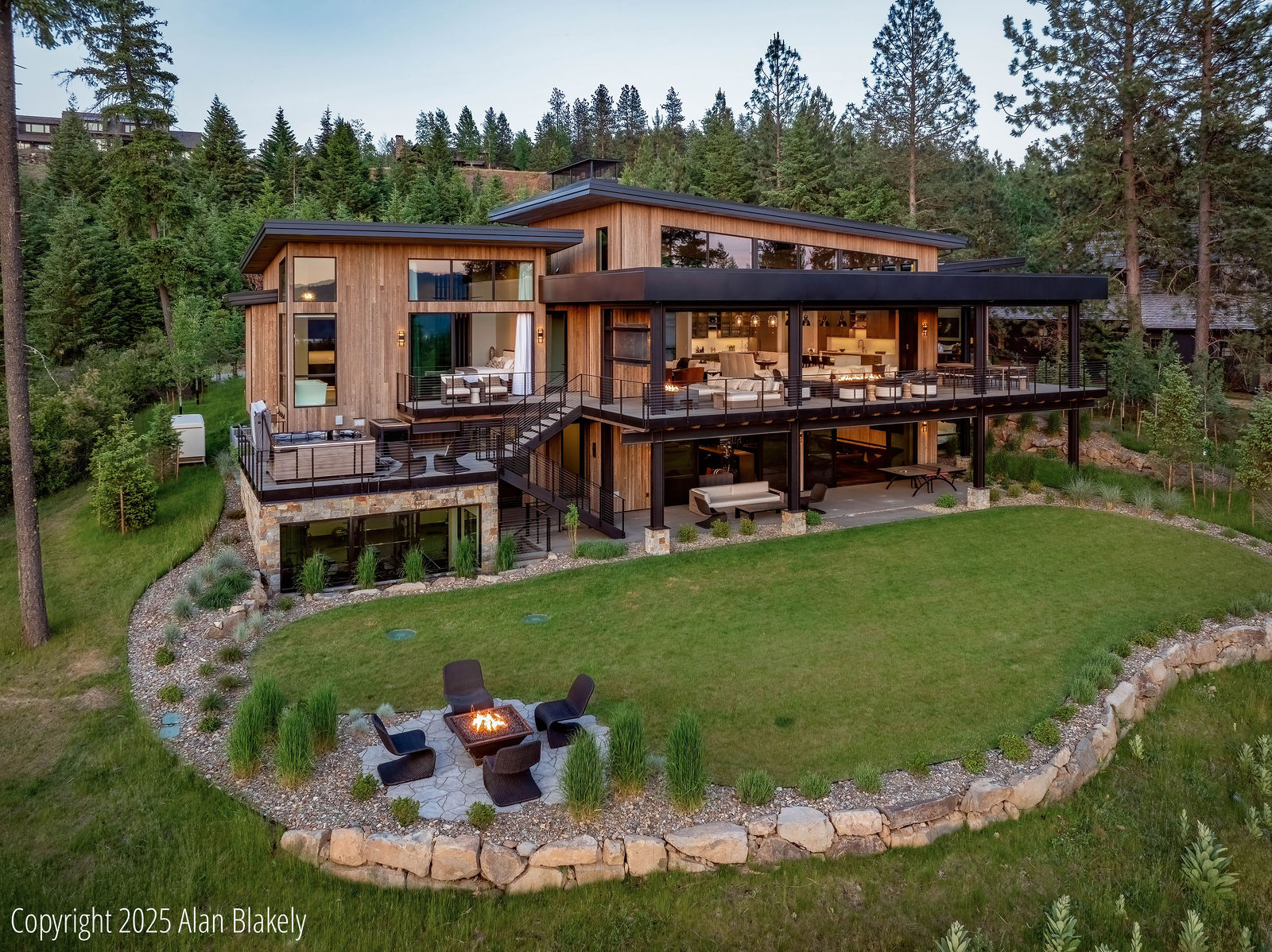 Gozzer Ranch Contemporary - Lake Coeur d'Alene, Idaho by Alan Blakely ...