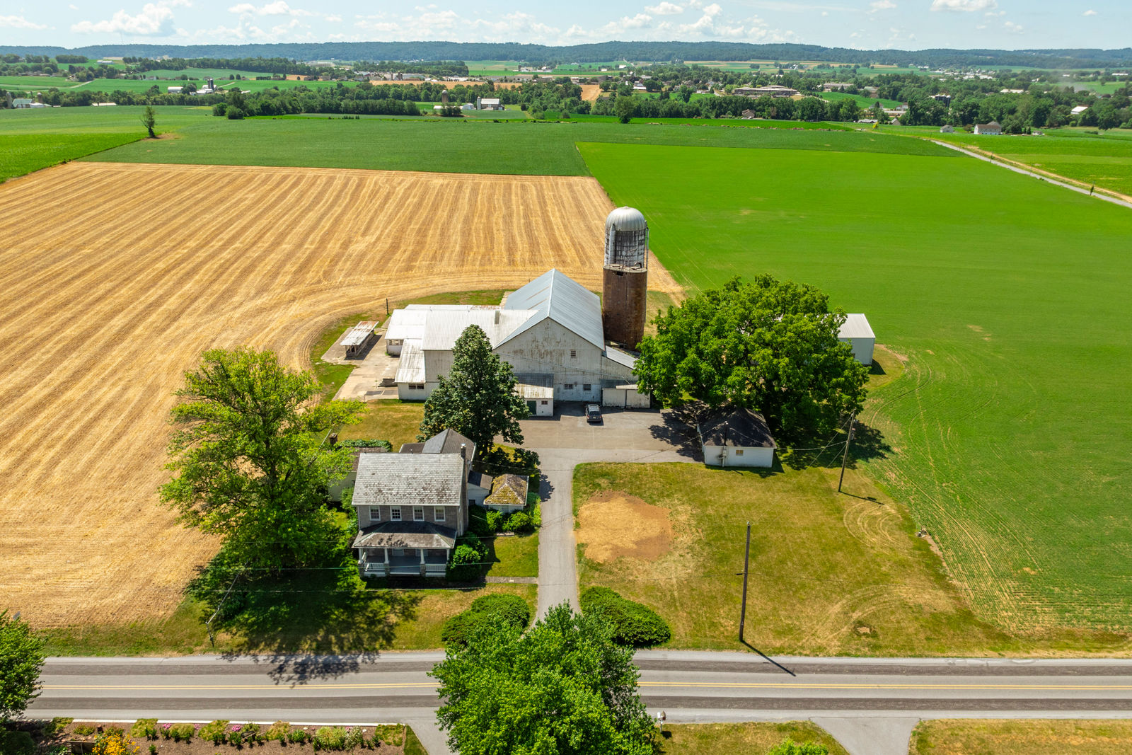 3424 W Pequea Lane, Gordonville by Kline, Kreider & Good Auctioneers