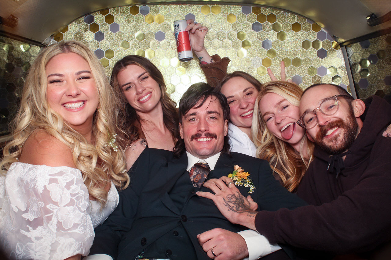 MADISON + NICHOLAS by Shutter Bus Co.