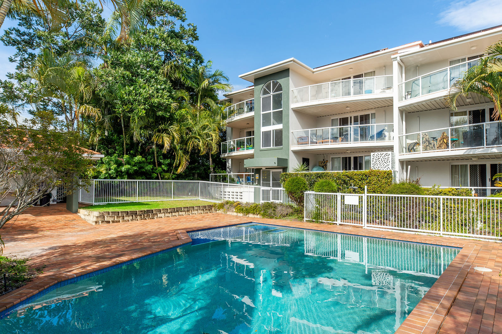 24/16 Sykes Court Southport, QLD, Australia by Rezolution Photography ...