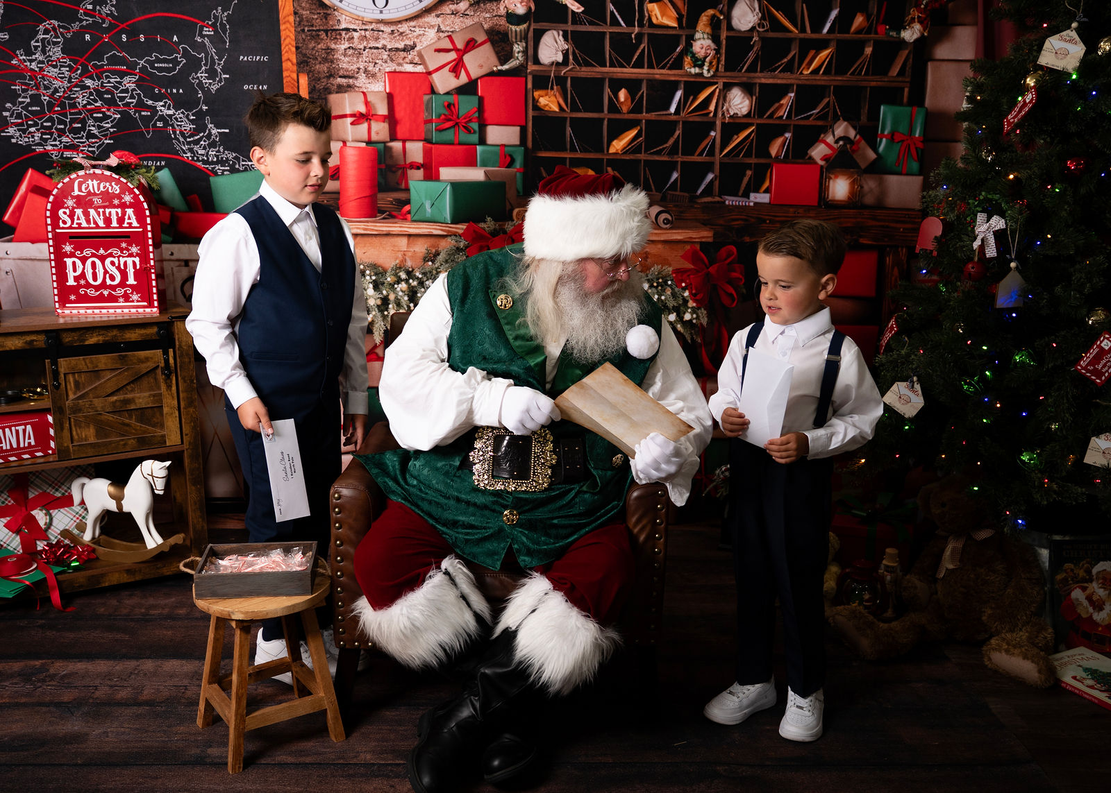 Santa Promos-Mollie S by Dream Capture Photography by Krista Ungerecht