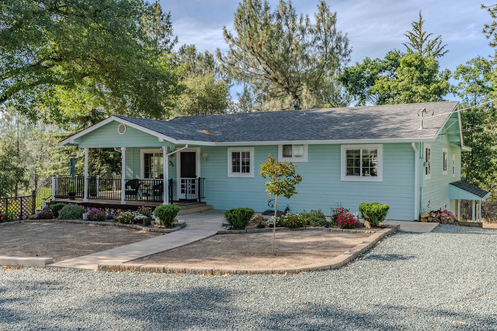 17915 Bosse Rd Jackson, CA by Amador Photo