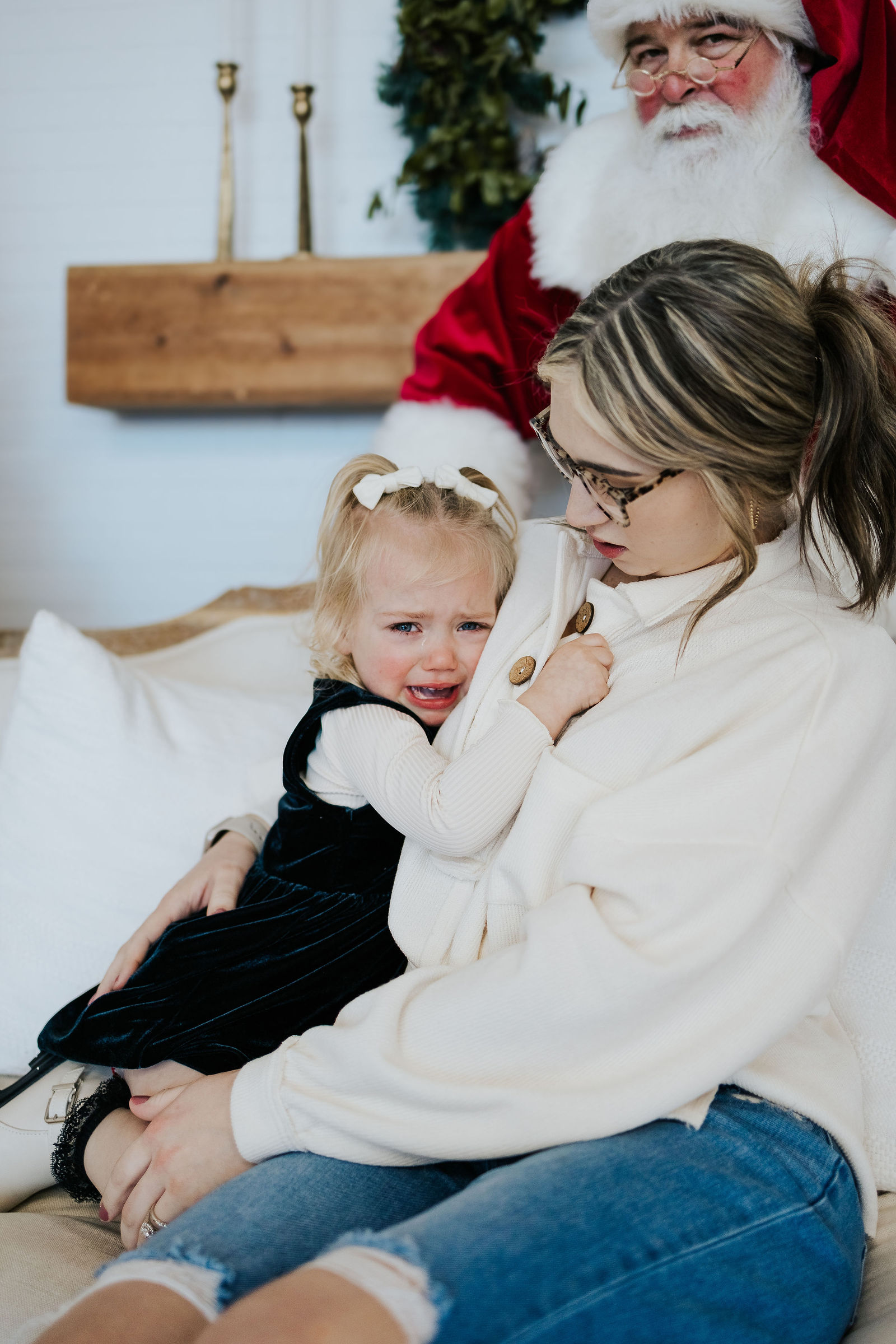 Sheets | Santa Mini by Maddie Westbrook Photography