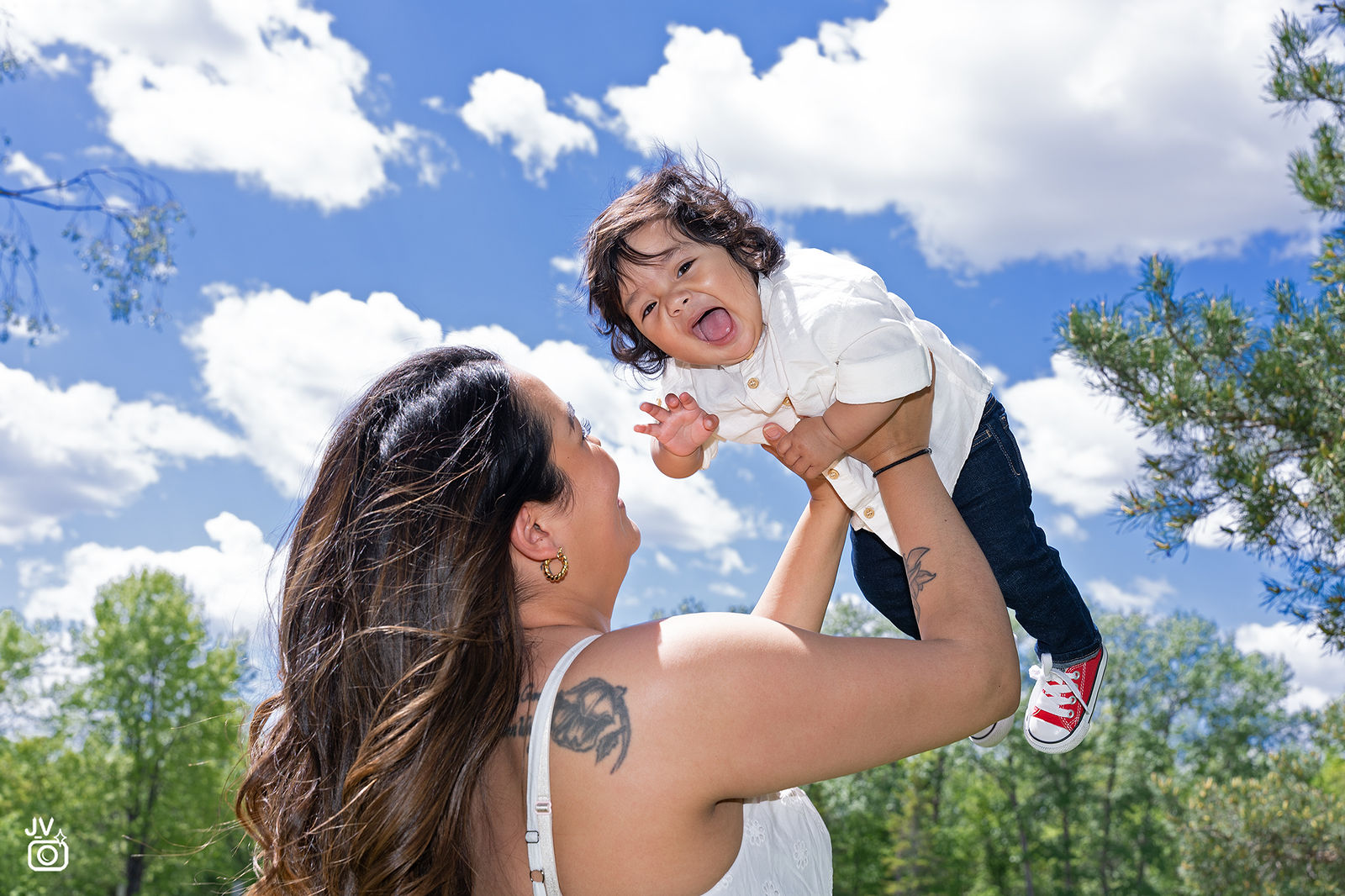 Vogel Family Portrait (Highlights) by Jana V. Photography