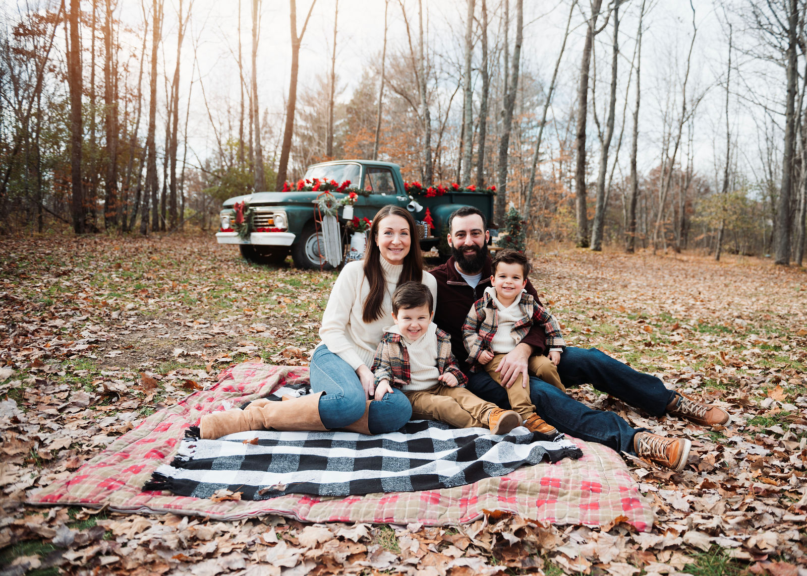 Christmas2023-Jill Schmitz by Dream Capture Photography by Krista Ungerecht