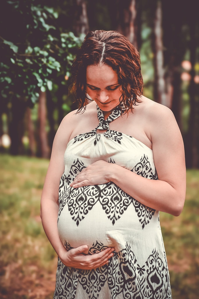 Zelmarie's Maternity Session by Pixie's Photography
