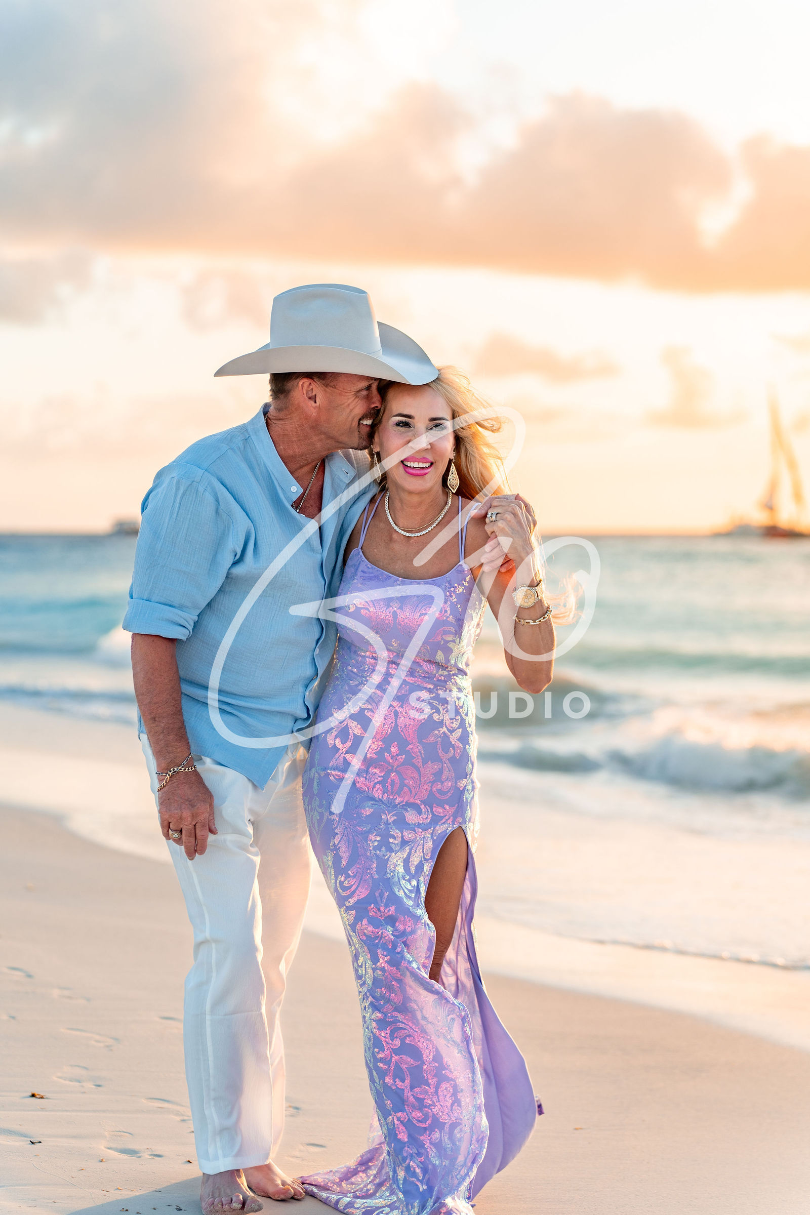 KC & Matty by G10 Studio