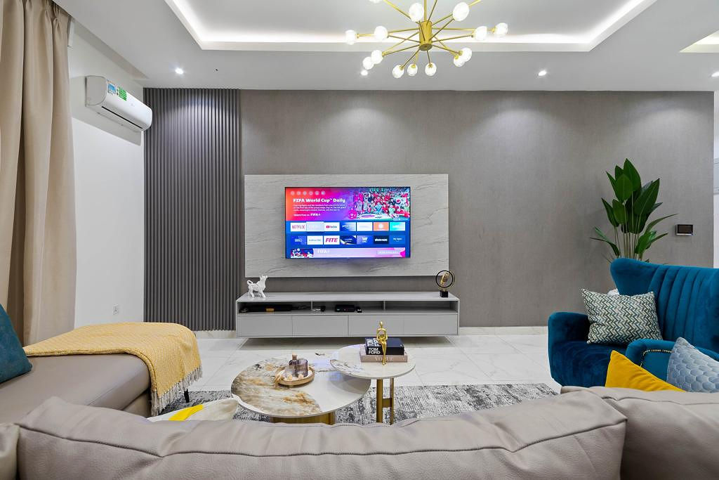MIDAS APARTMENT IN LEKKI PHASE 1 by Shortlethomes