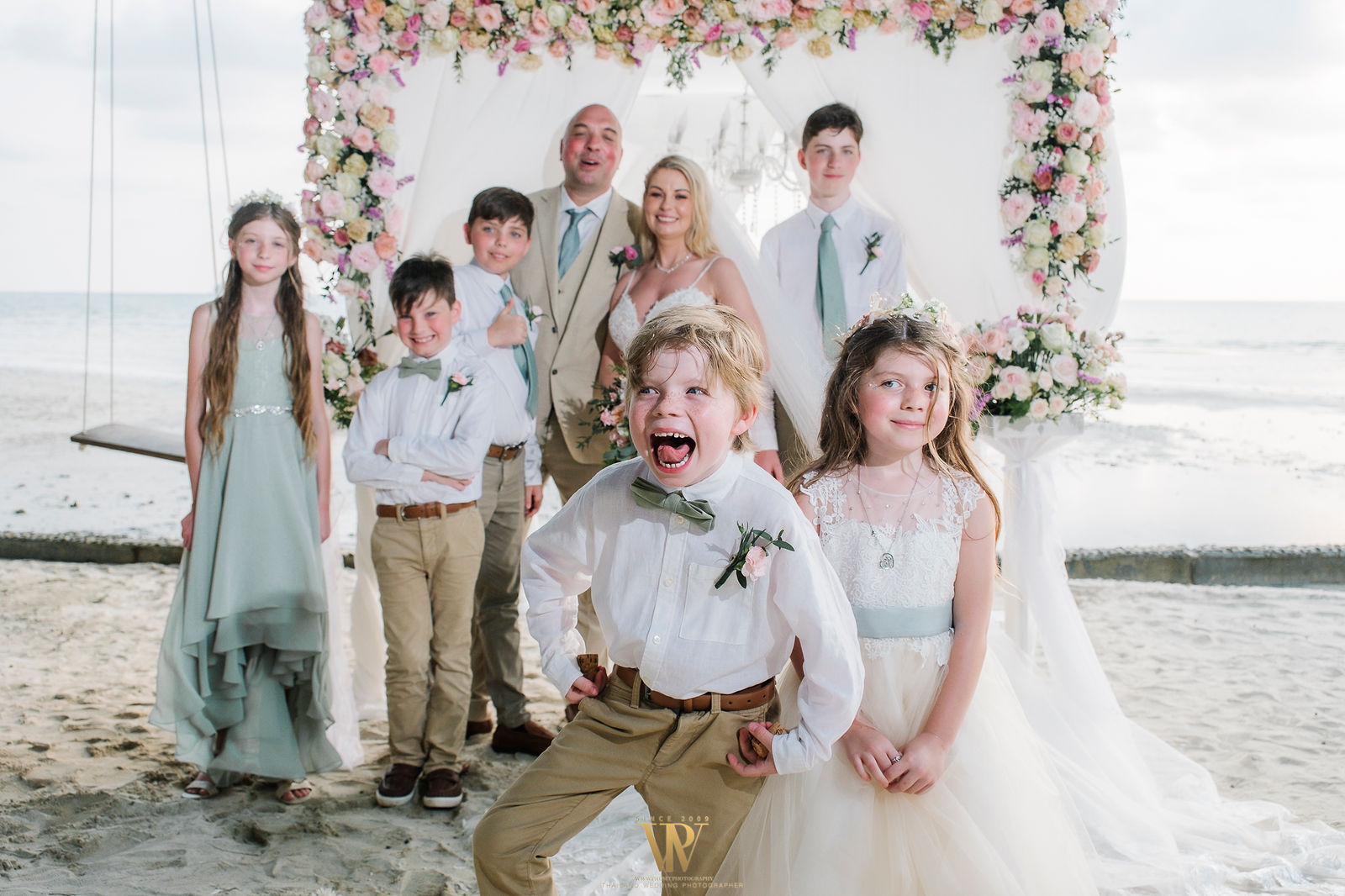 Wedding Ceremony In Barali Resort ,Koh Chang by PHUSITPHOTOGRAPHY