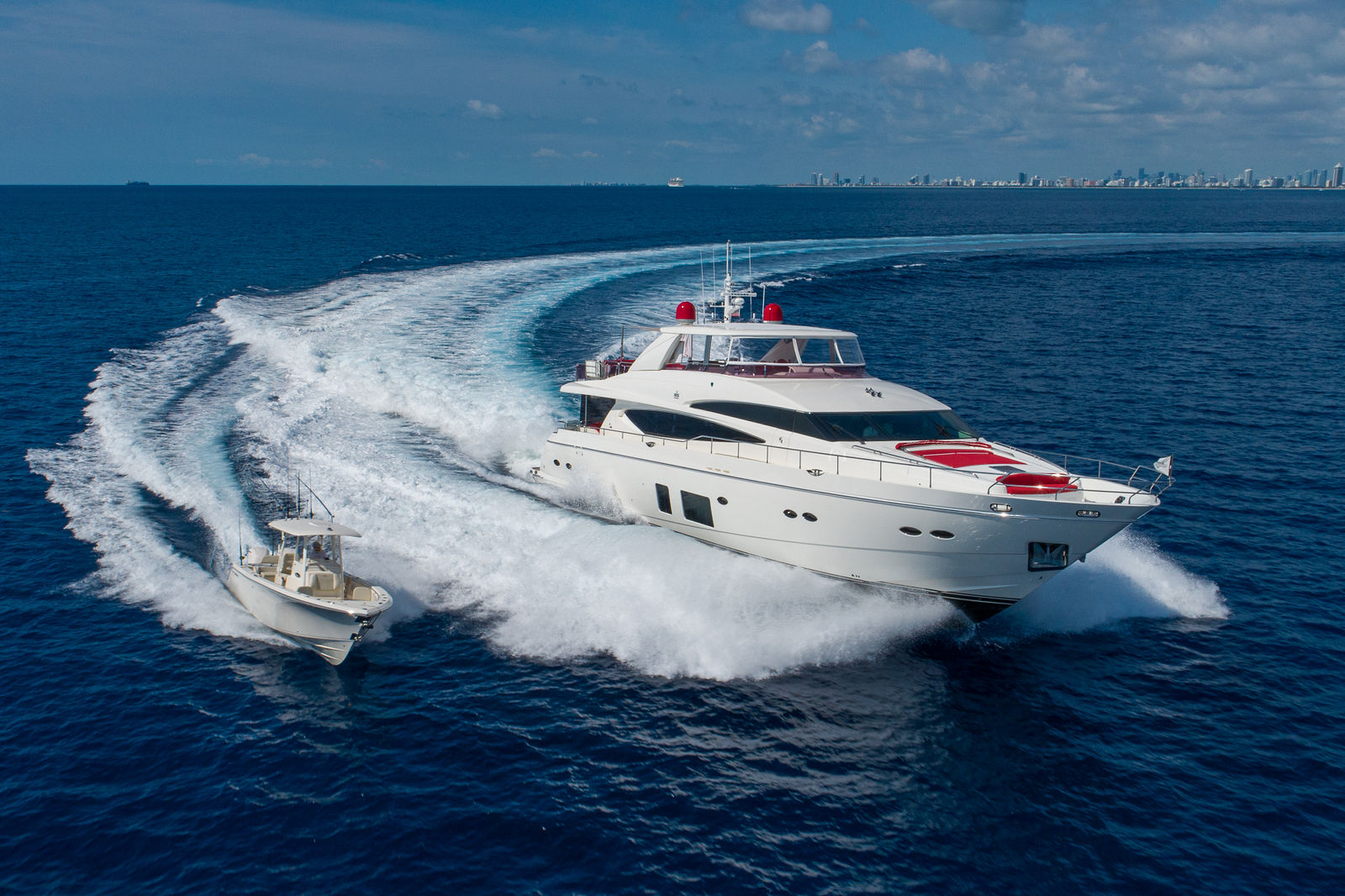 95' PRINCESS | LOVE N LIFE by Boatopia Media Group
