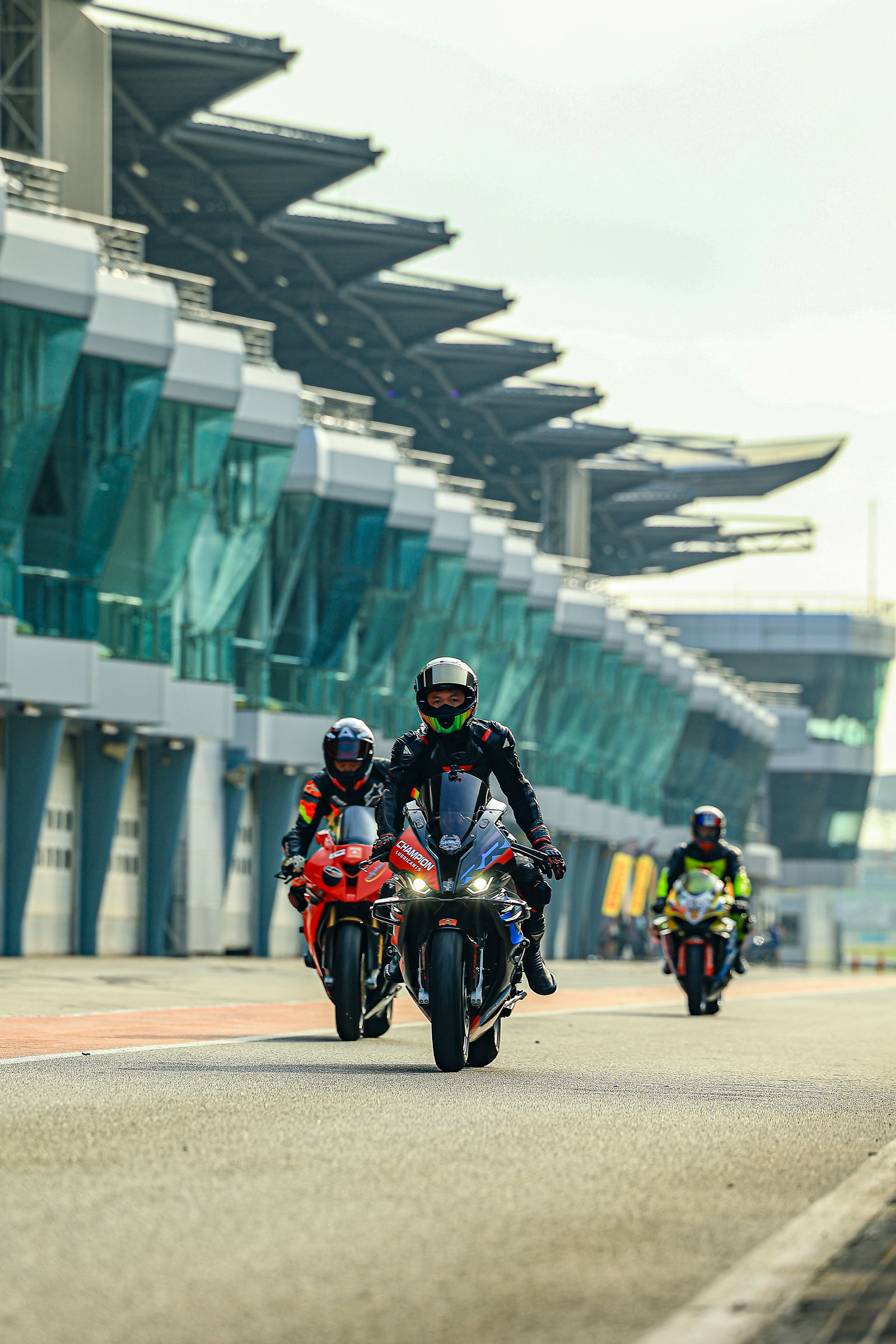 DCY TRACKDAY by Nizam's View