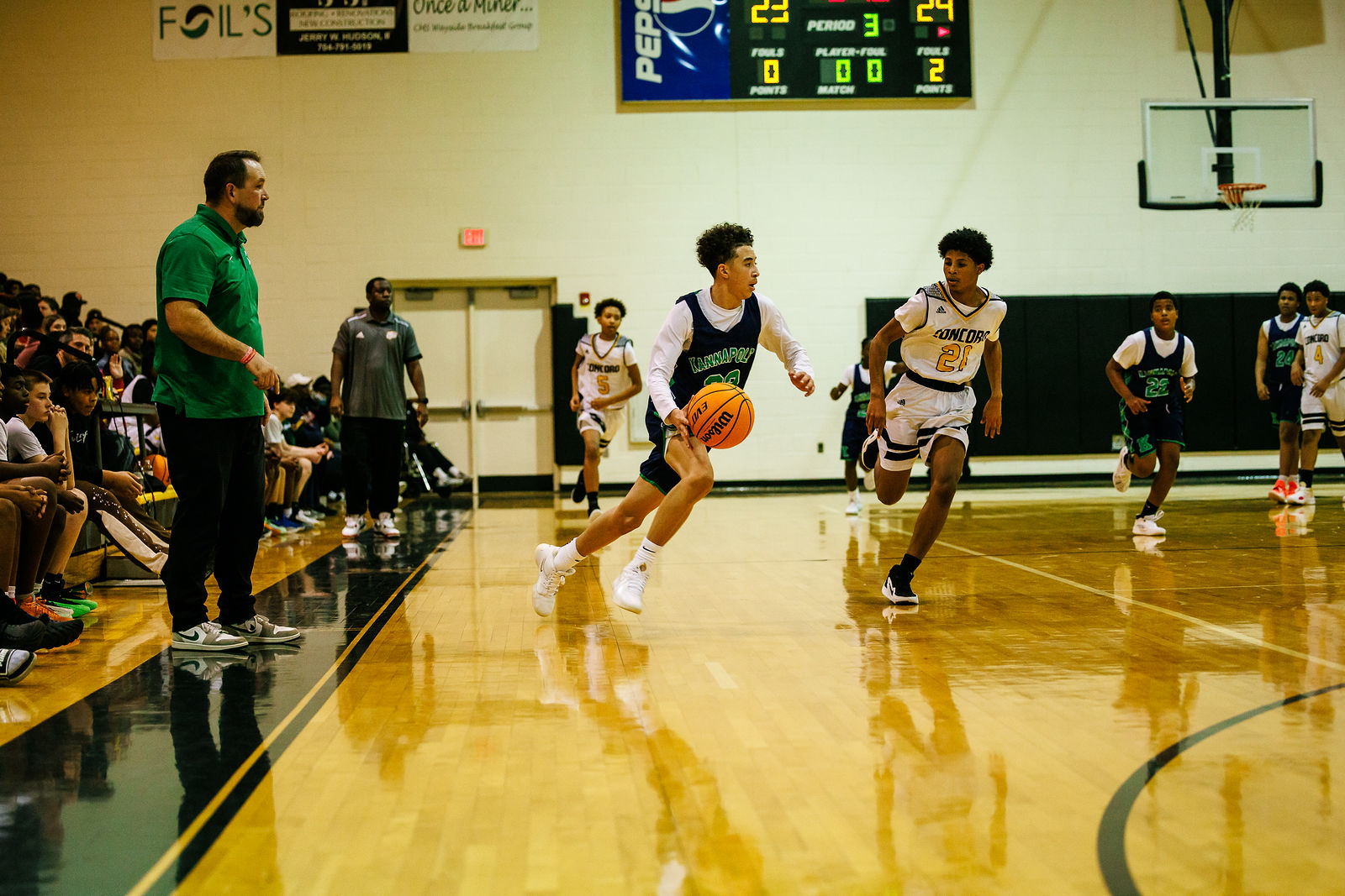 KMS Basketball by Aaron Beaver