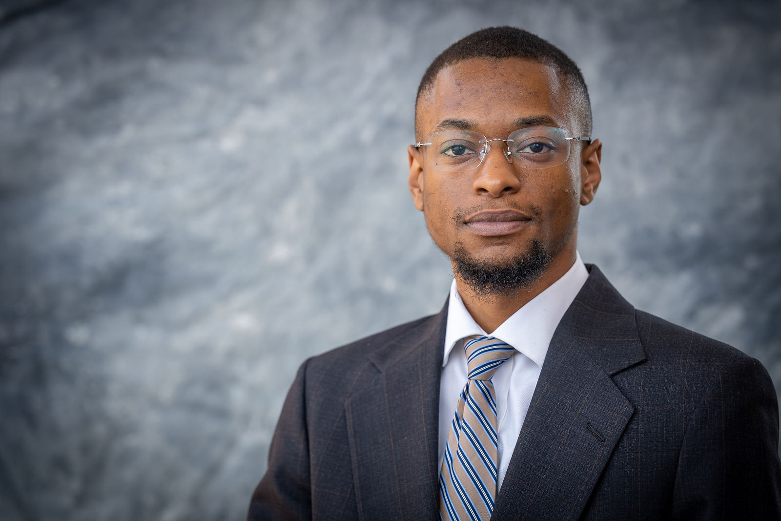 Gries Financial "Andre" Portraits by BThomasHart Photography