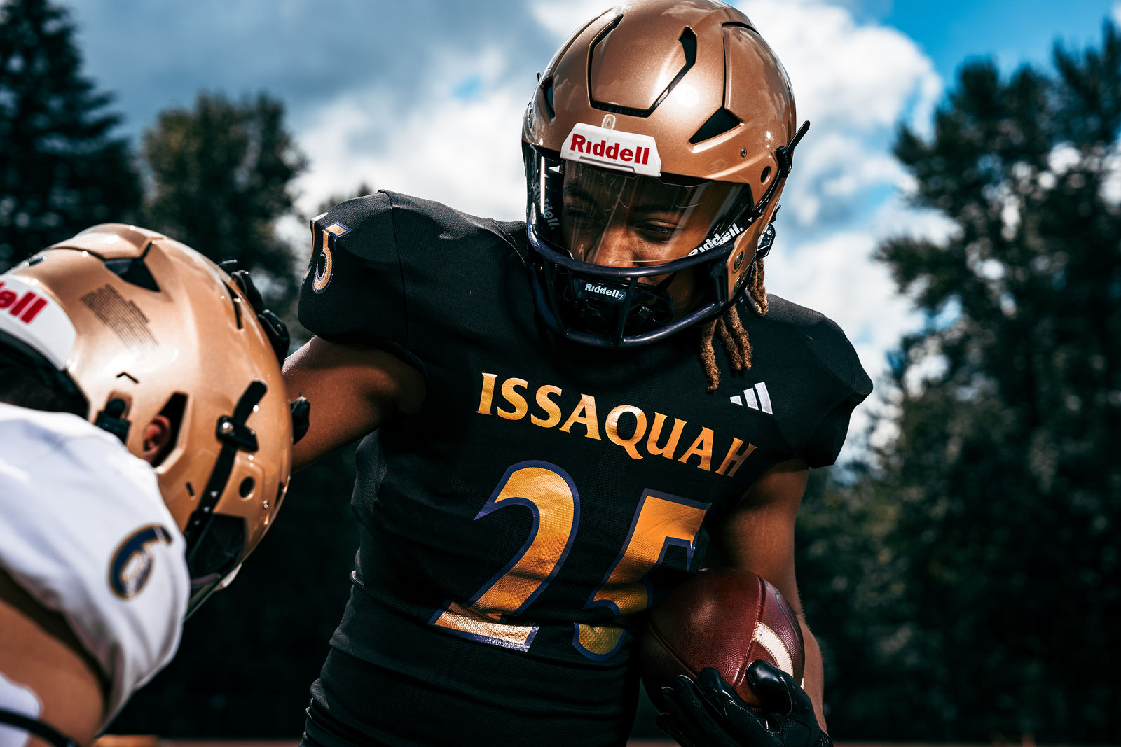 Issaquah High School Football Media Day by Carlos Sanchez Photography