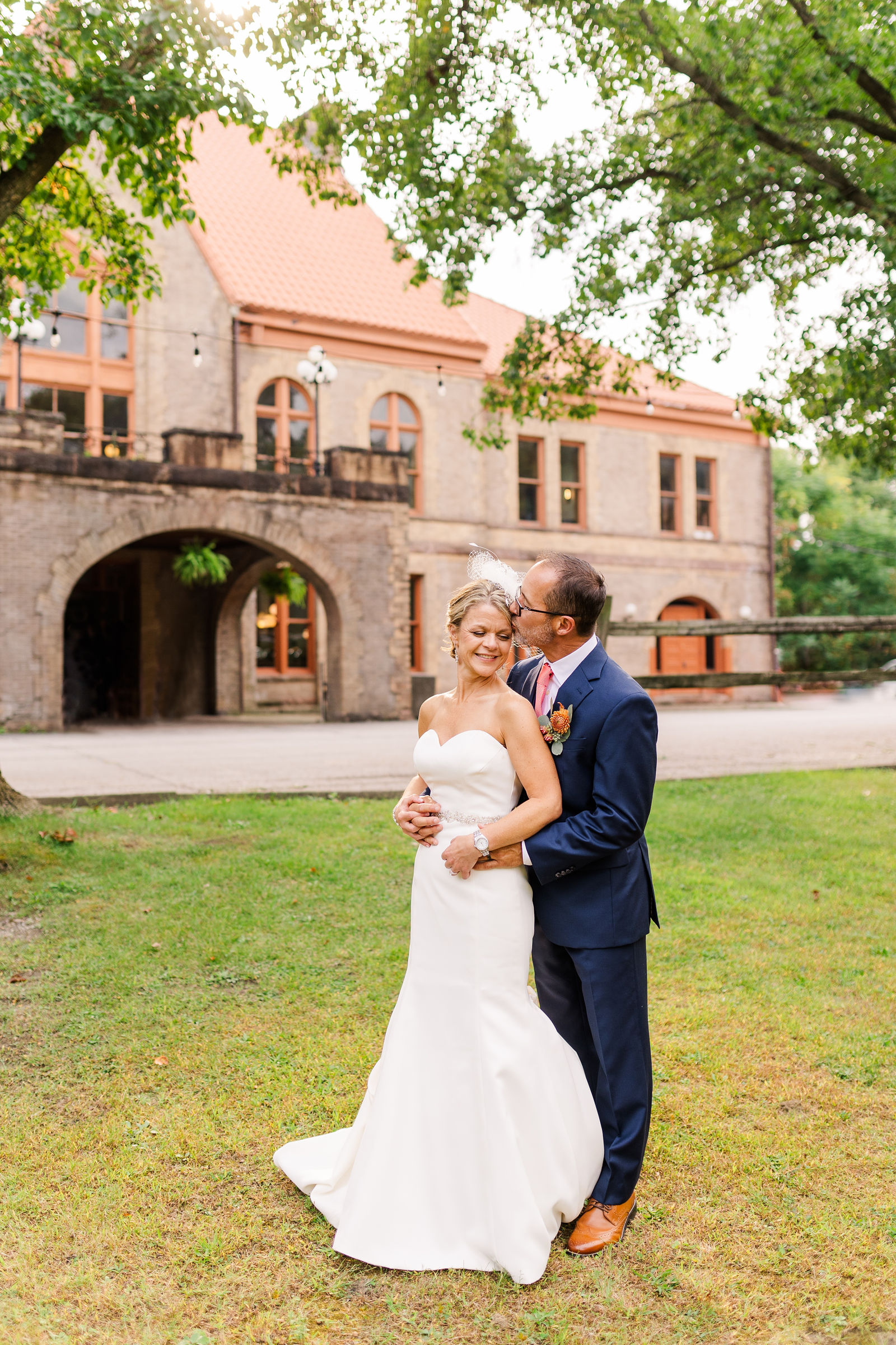 Erica + Joe by Lindsey Yeagley Photo