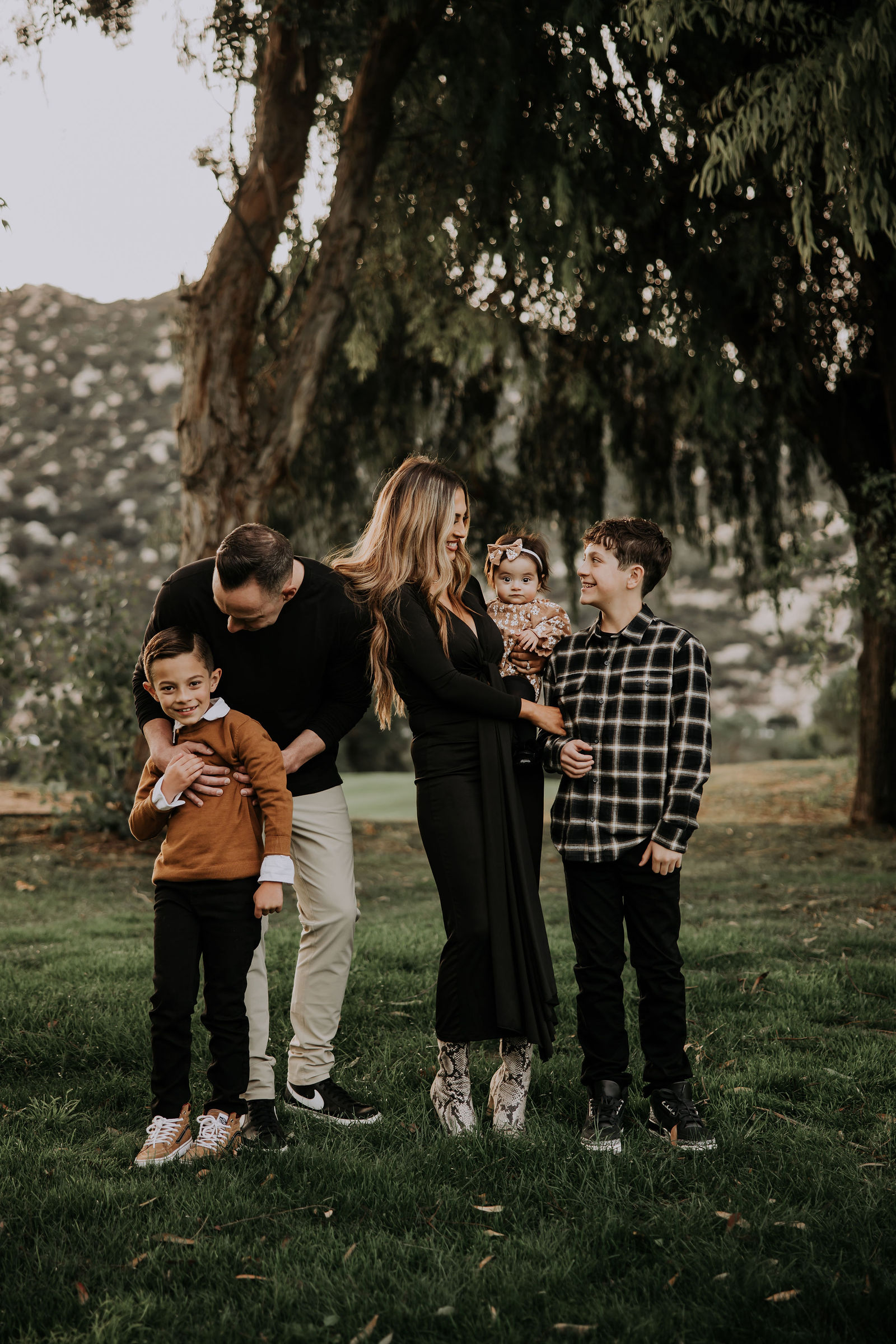 danielle family 2023 by Ashleigh Long Photography