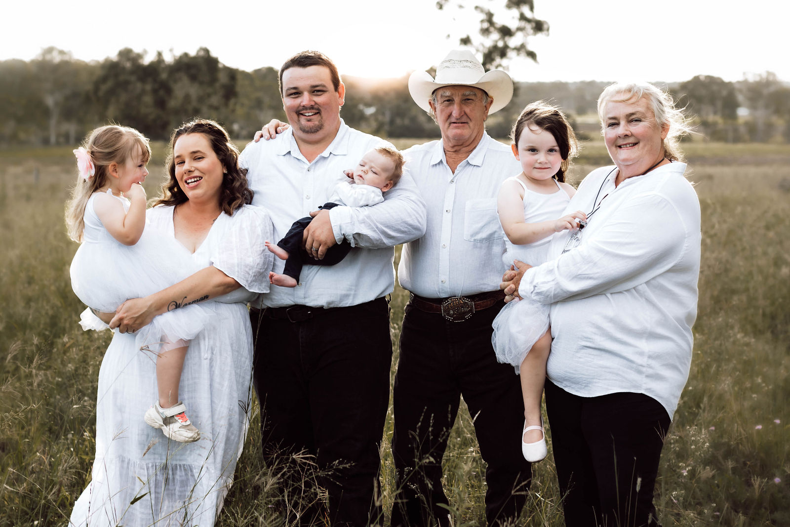 Gilchrist Family by Melanie Jayne Photography