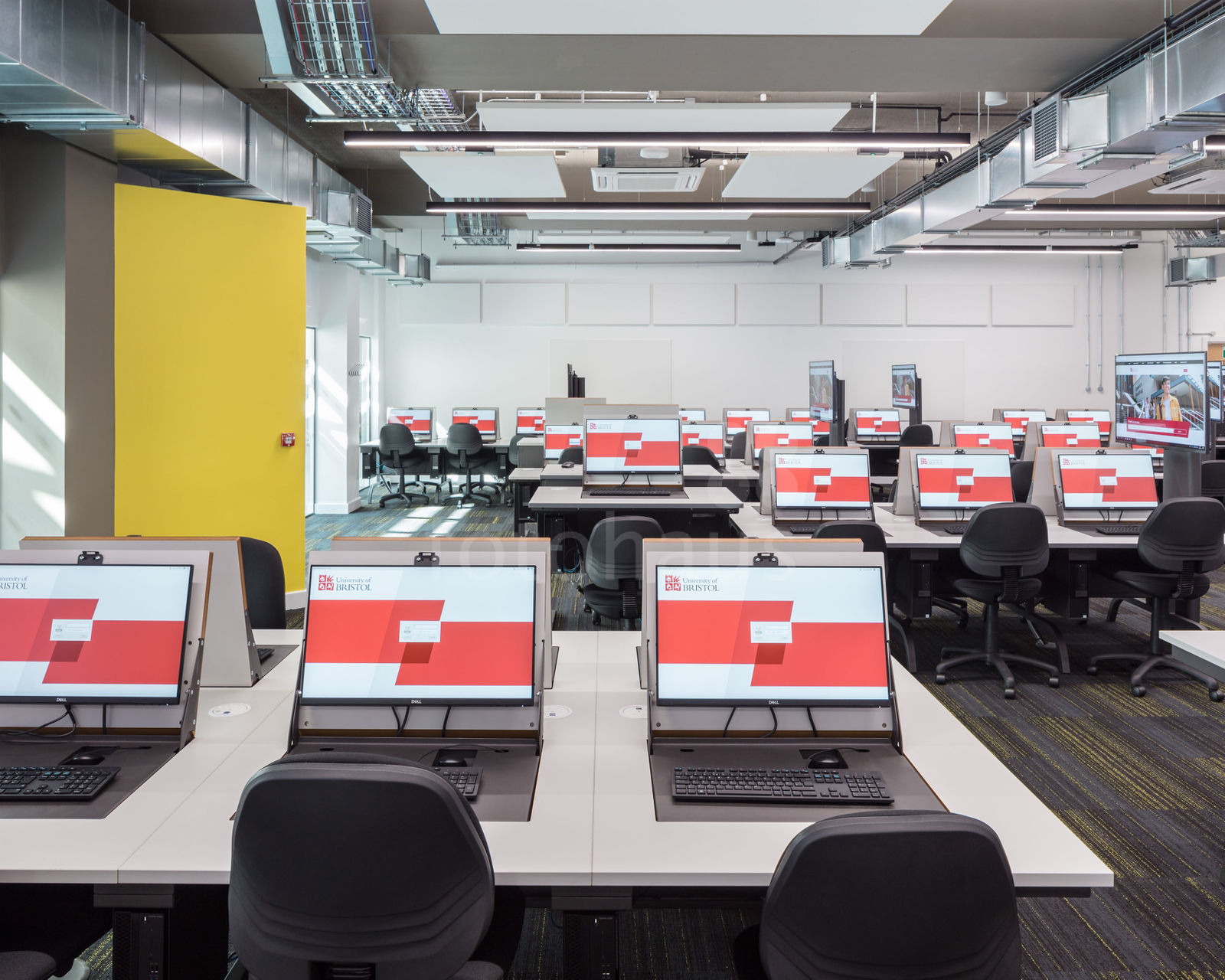 Computer Laboratory, Merchant Venturers Building, Bristol Univeristy by ...