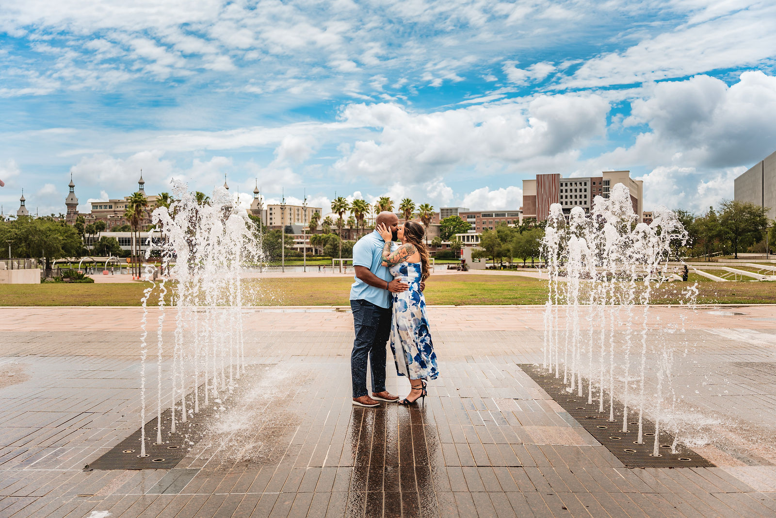 Danielle + Daniel's Engagement Session | Curtis Hixon Waterfront Park ...