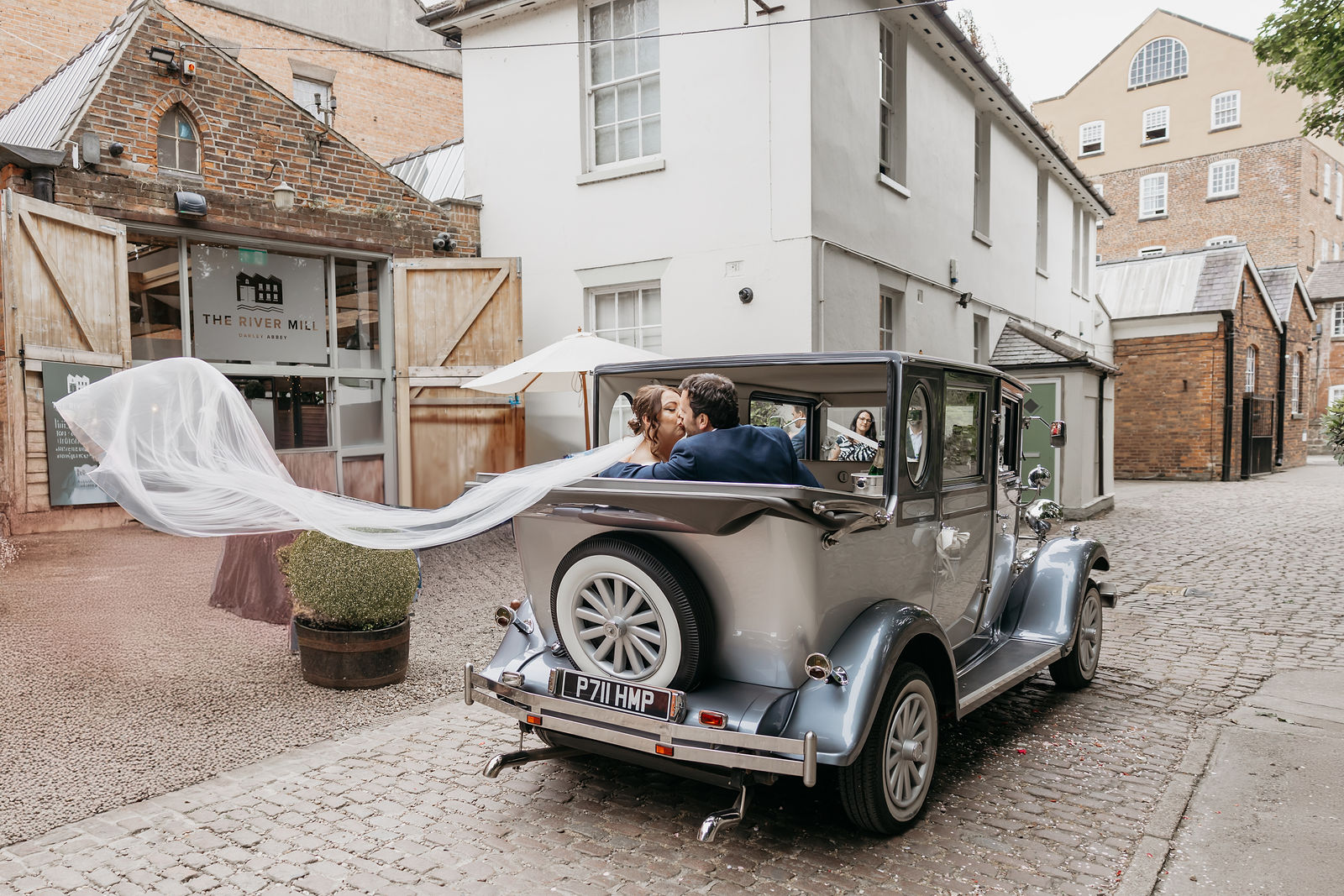 Andrew & Izabela by Jacque Prates Photographer Storyteller